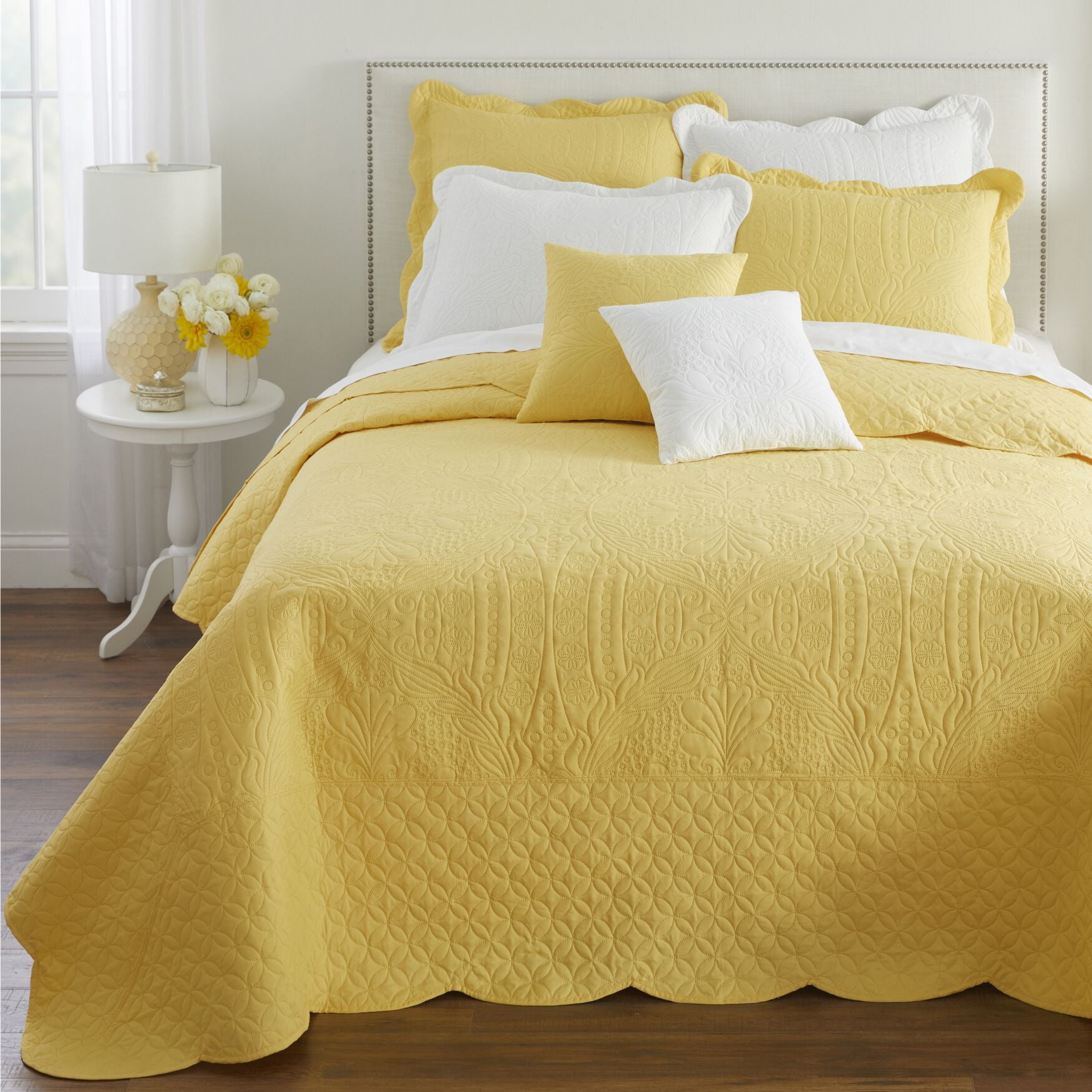 BrylaneHome Lily Damask Bedspread - Walmart.com