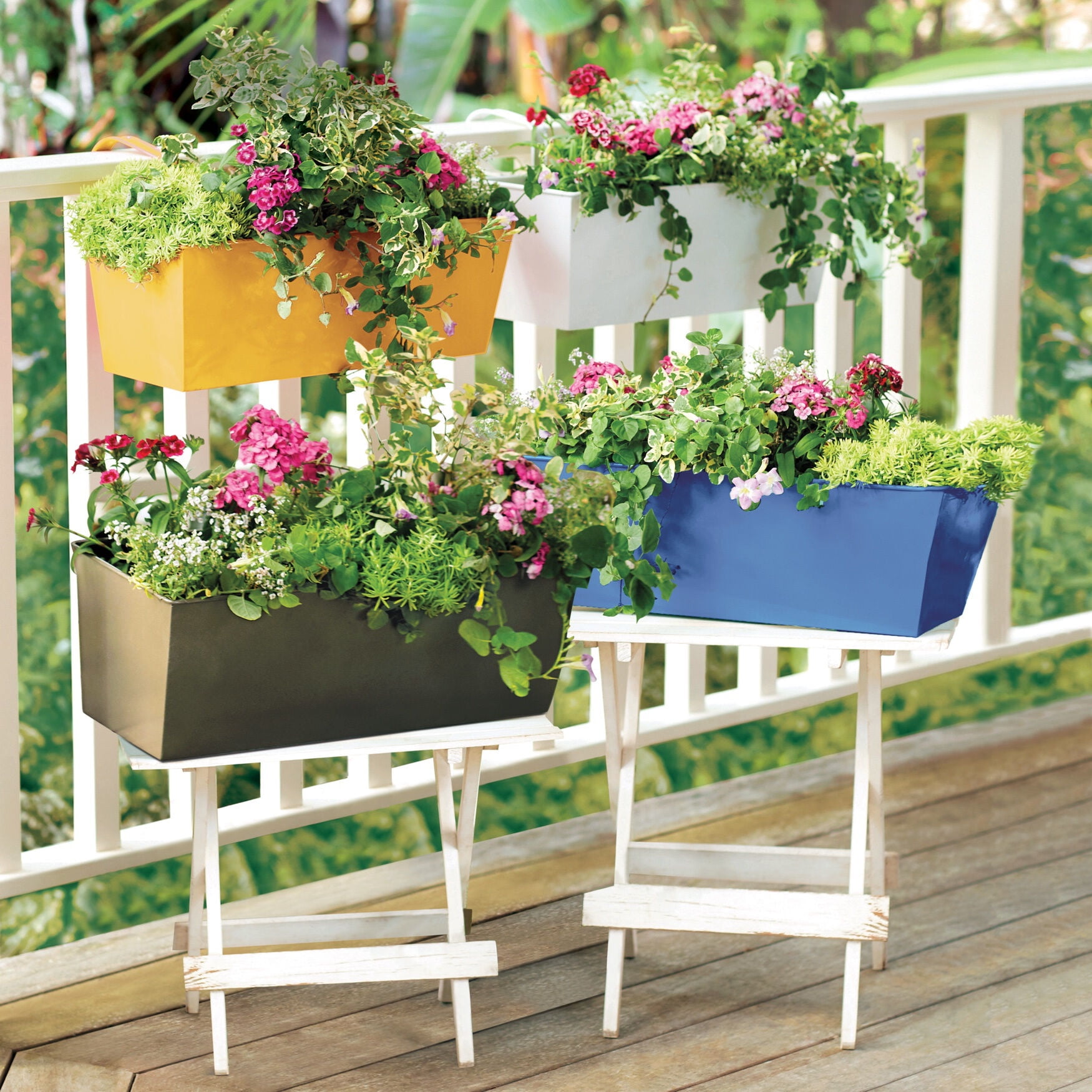 BrylaneHome Outdoor Weatherproof Metal Railing Hanging Flower Garden ...