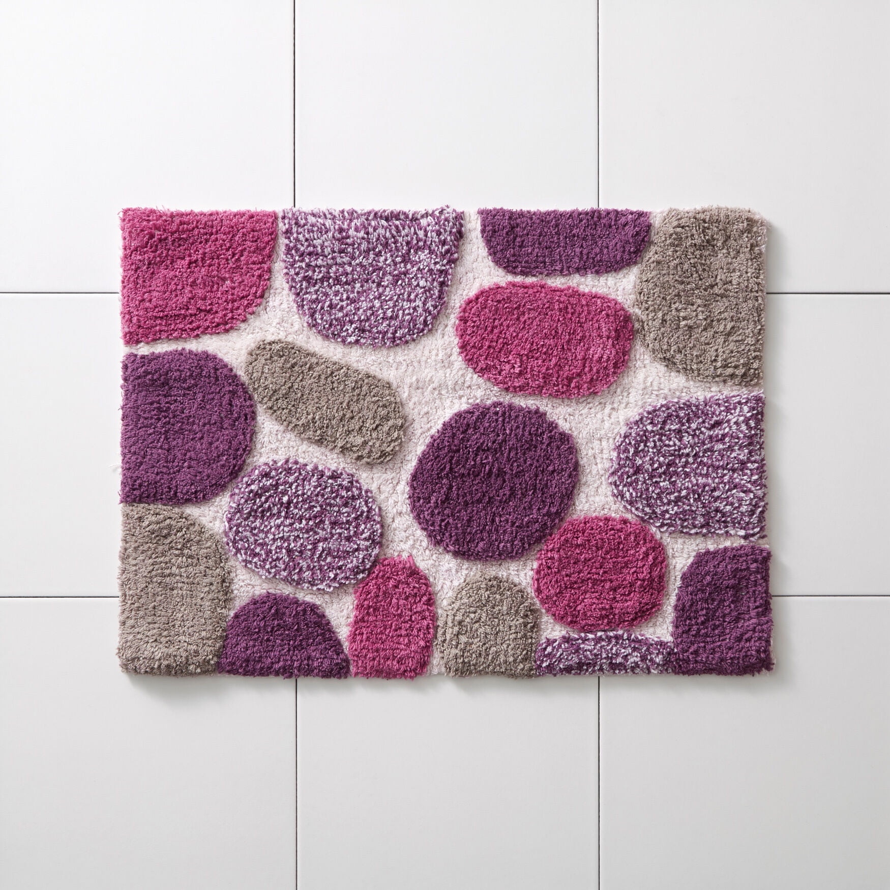 BrylaneHome Pebbles Bath Mat - Walmart.com