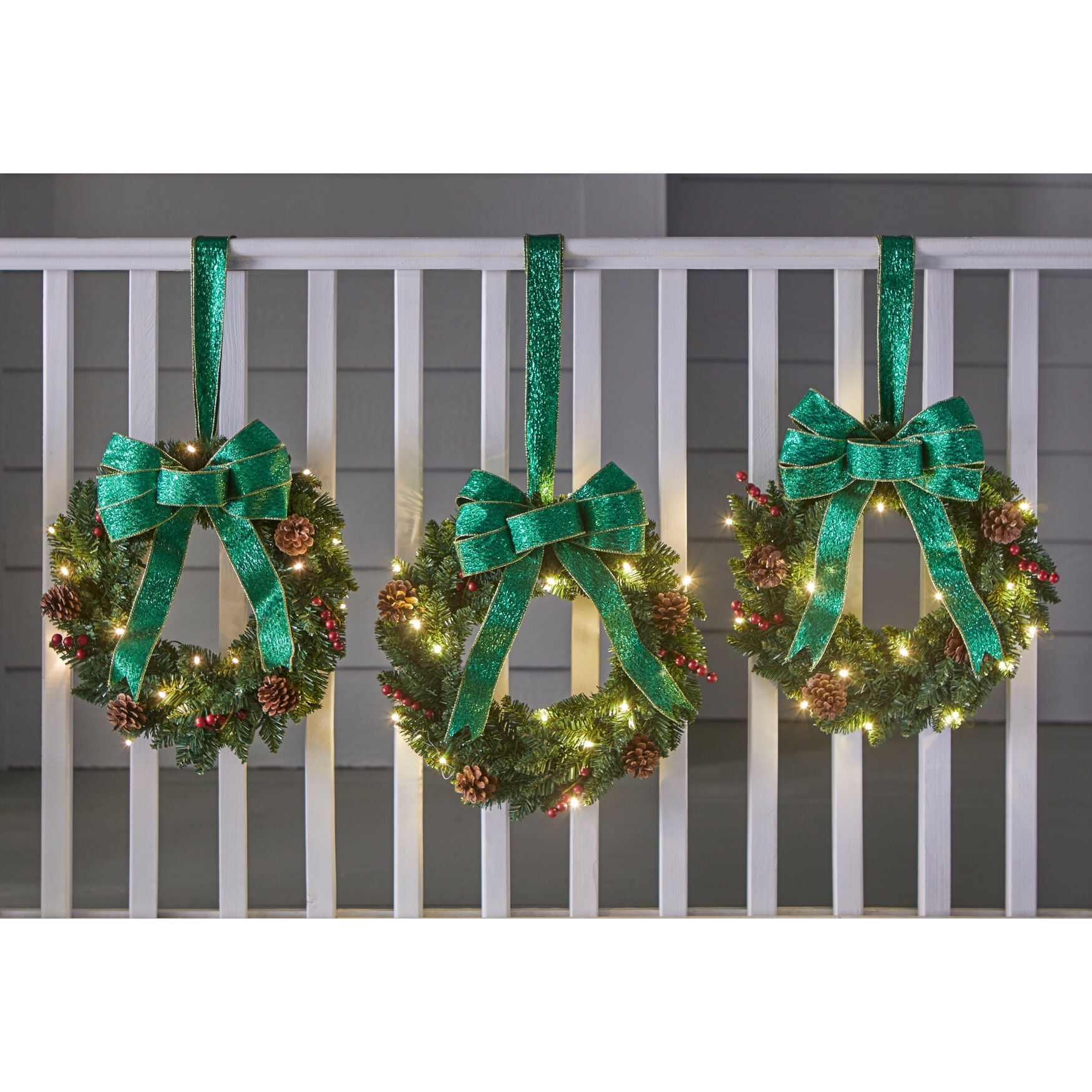 BrylaneHome Set Of 3 Cordless Pre-Lit Mini Christmas Wreaths - Walmart.com