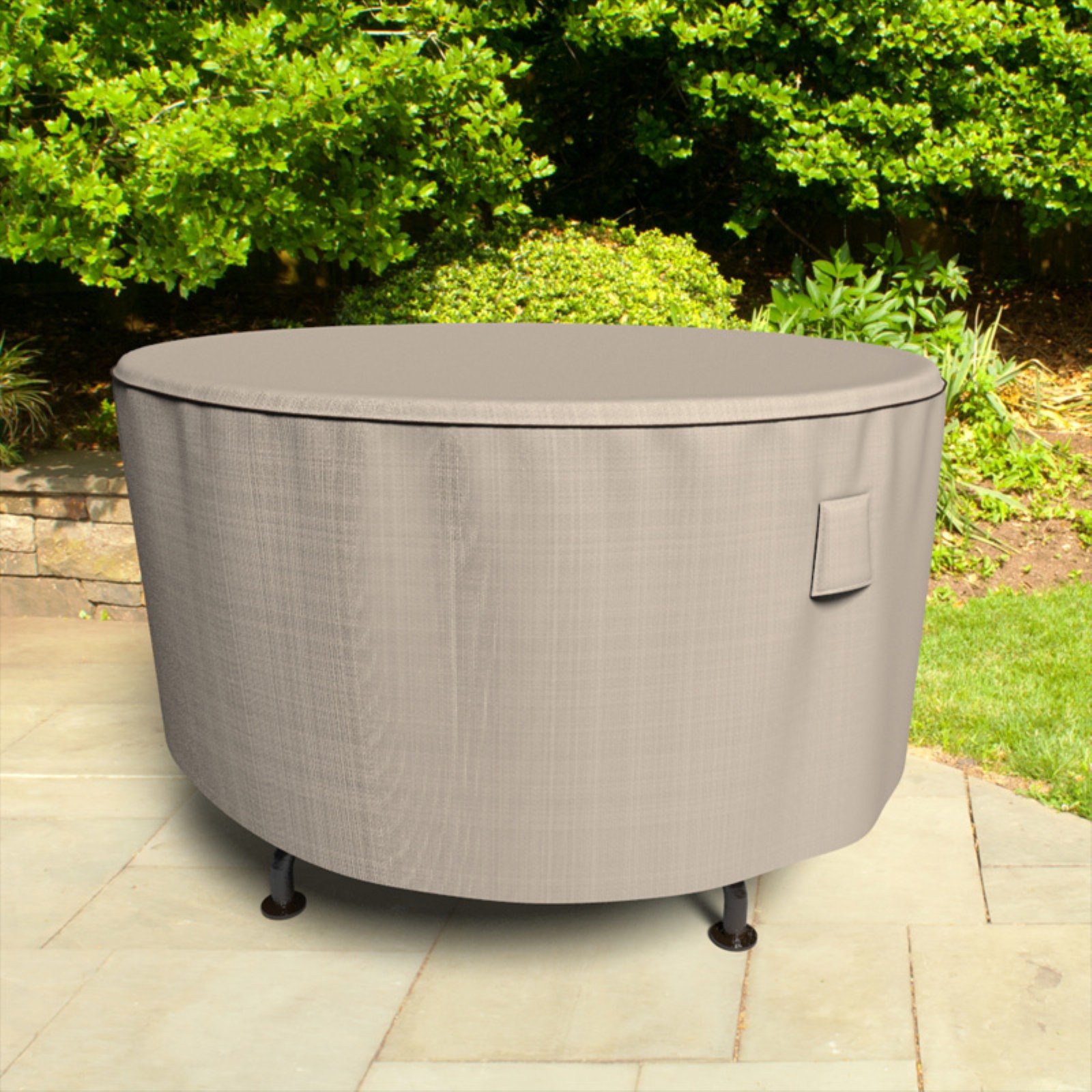 Budge Medium Brown / Beige Patio Outdoor Round Table Cover, English ...