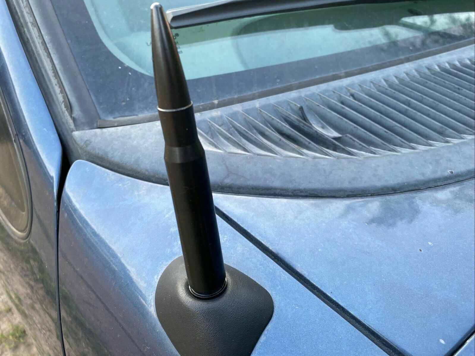 Bullet Style 0.5 Cal Black Antenna Mast for FORD EXPLORER & SPORT TRAC ...
