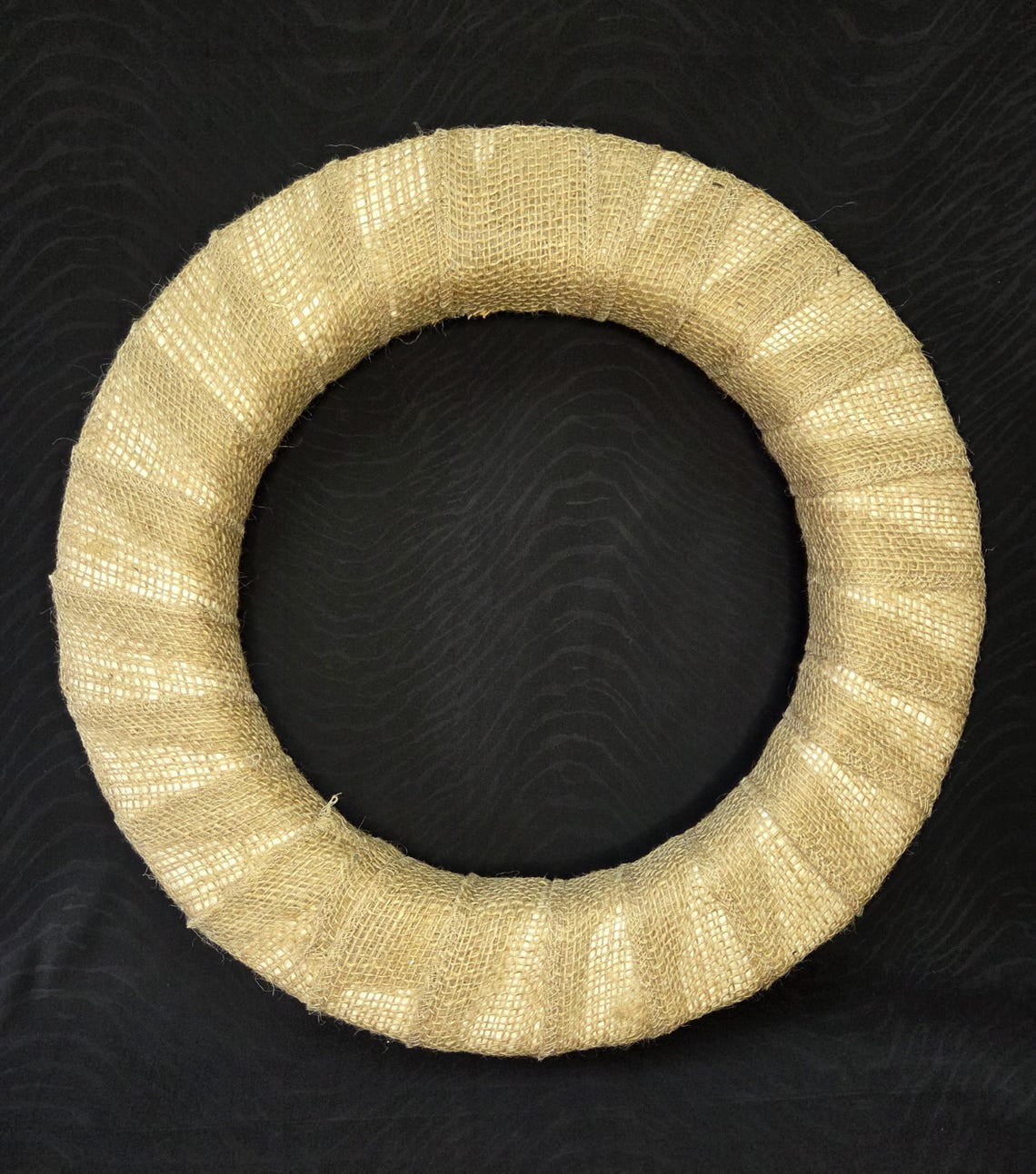Burlap Wrapped Styrofoam EPS Wreath Form 16" with Rounded Edges ...