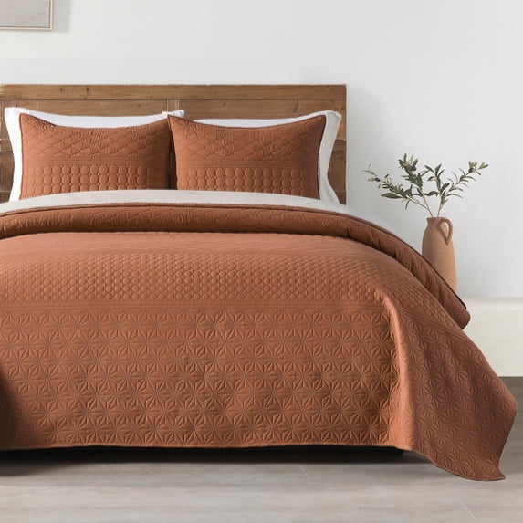 Burnt Orange Full/Queen Geometric Microfiber Coverlet Bedding Set ...