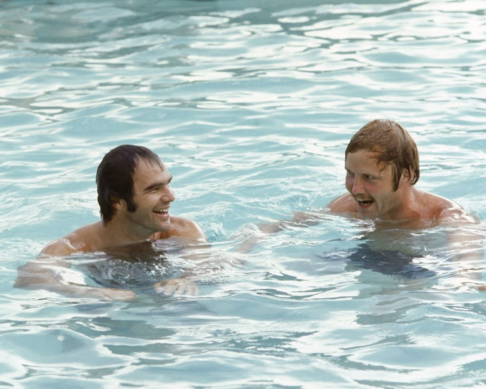 Burt Reynolds And Jon Voight In Deliverance Having Fun In Swimming Pool ...