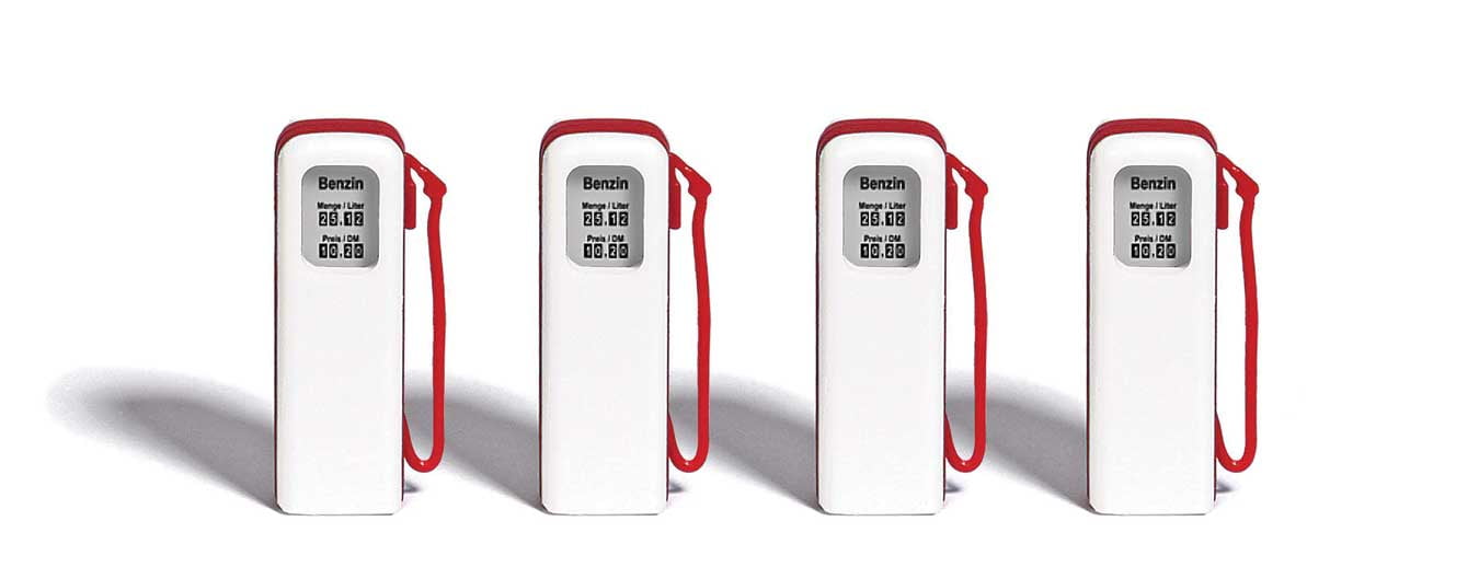 Busch HO Scale Classic Petrol/Gas Pumps for Gas Station (4-Pack ...