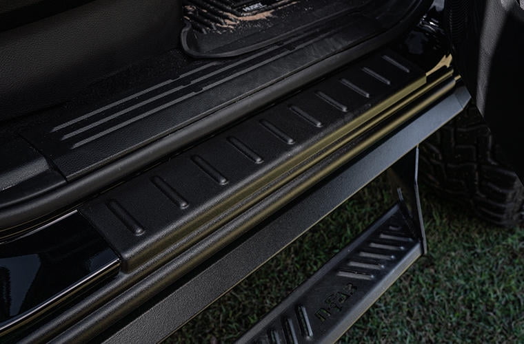 Bushwacker 2021 Ford F-150 SuperCrew / 2022 F-150 Lightning Cab Trail ...