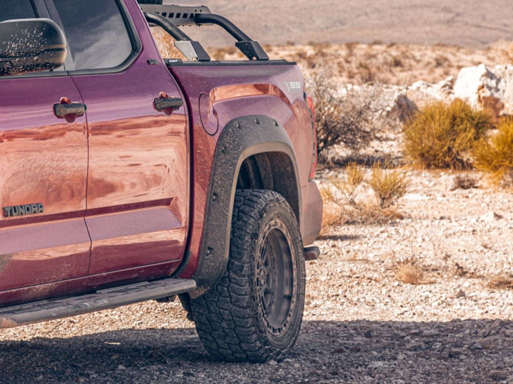 Bushwacker by RealTruck Pocket/Rivet Style Rear Fender Flares | 2-Piece ...