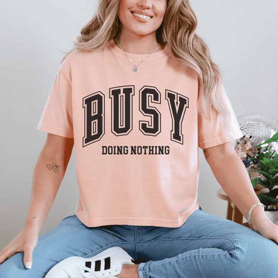 Busy Doing Nothing Tee Heather Prism Peach S Peachy Sunday T-Shirt ...