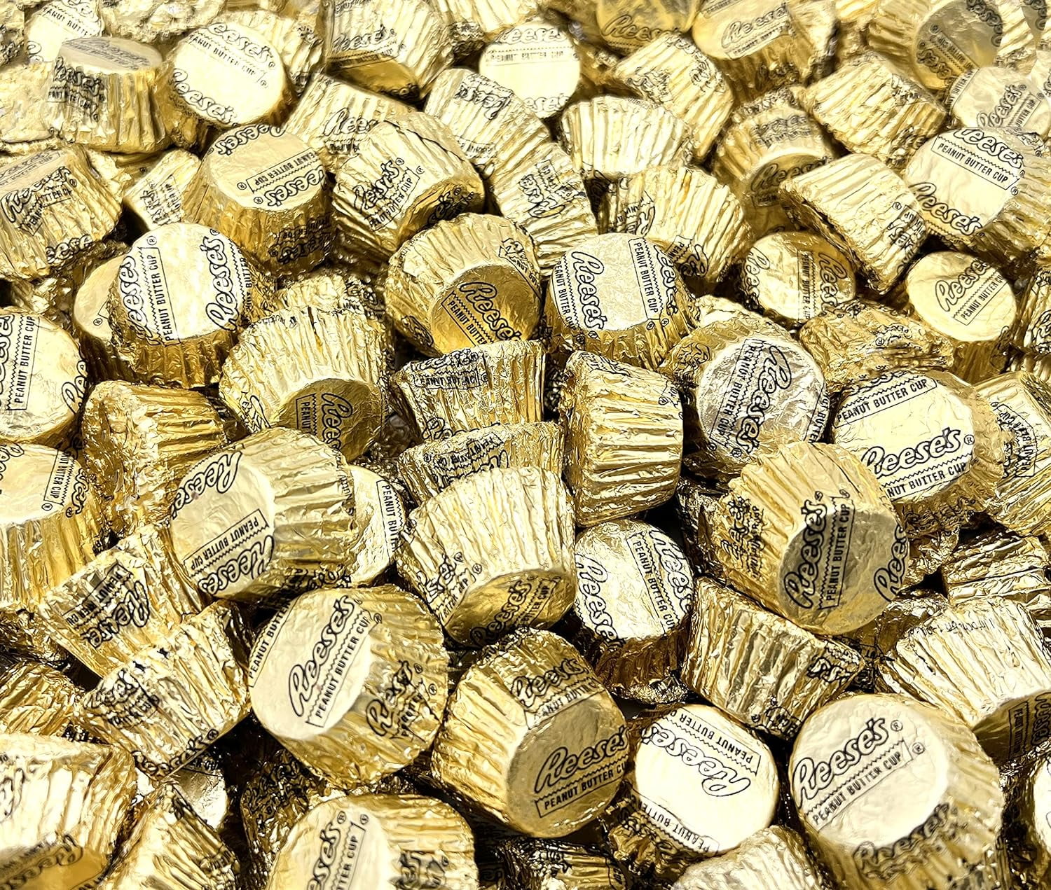 Butter Miniature Cups Milk Chocolate Candy, Gold Wrap, 2 Pound Bulk ...
