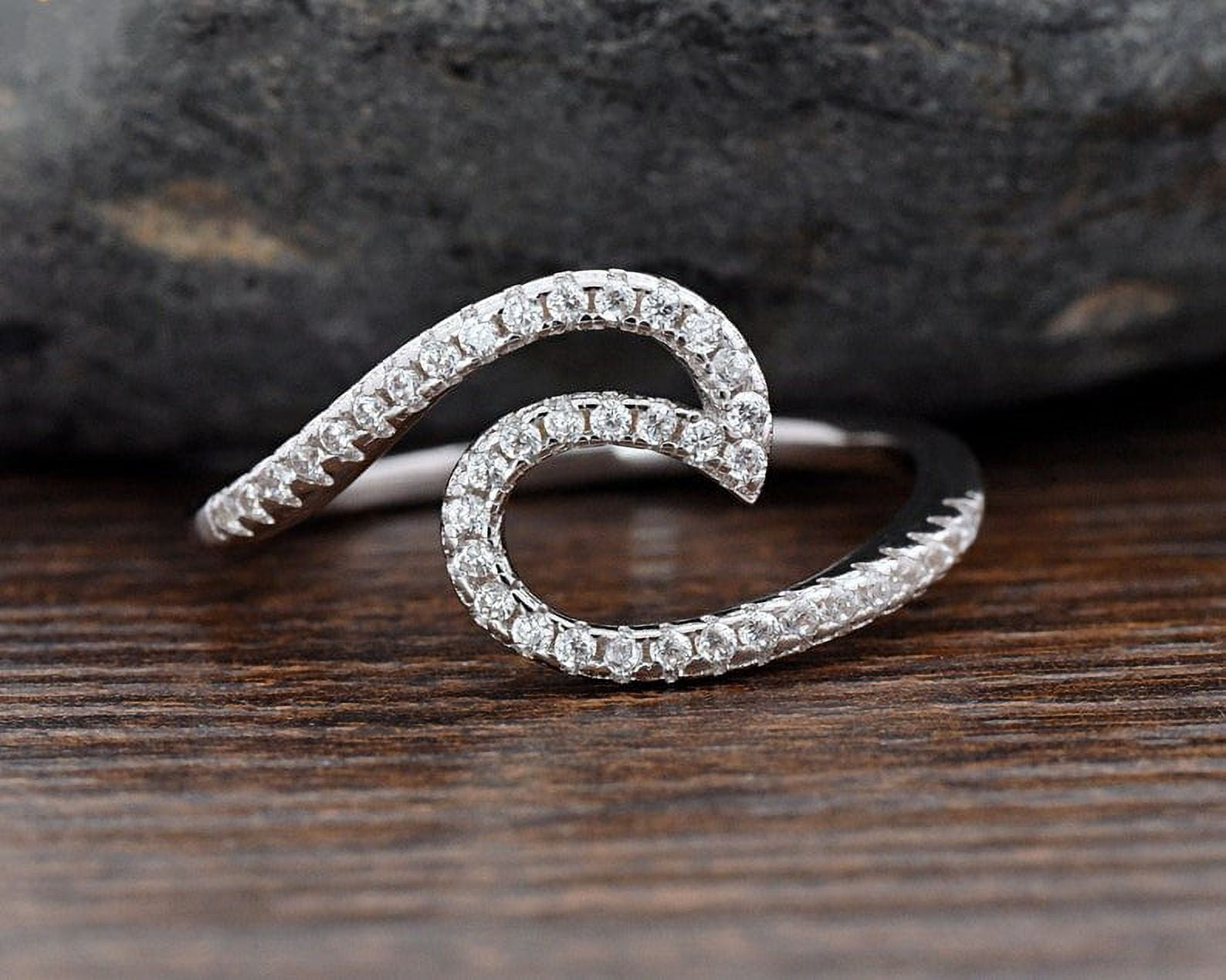 Butterfly Jewelry 0.7 Ct Brilliant Round Cut Moissanite Rings – 14K ...