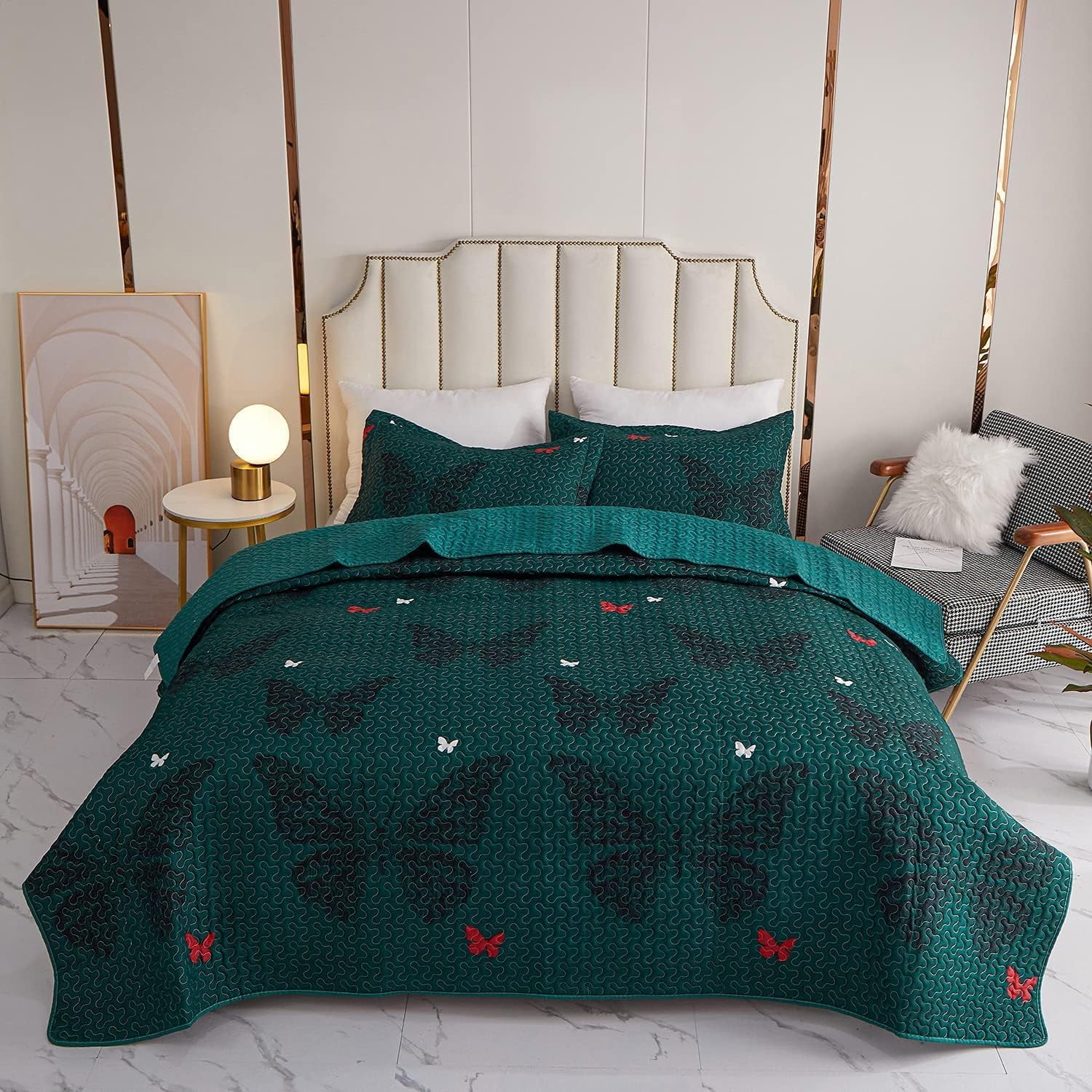 Butterfly Queen Quilt Set - Soft Microfiber Lightweight 3-Piece for All ...