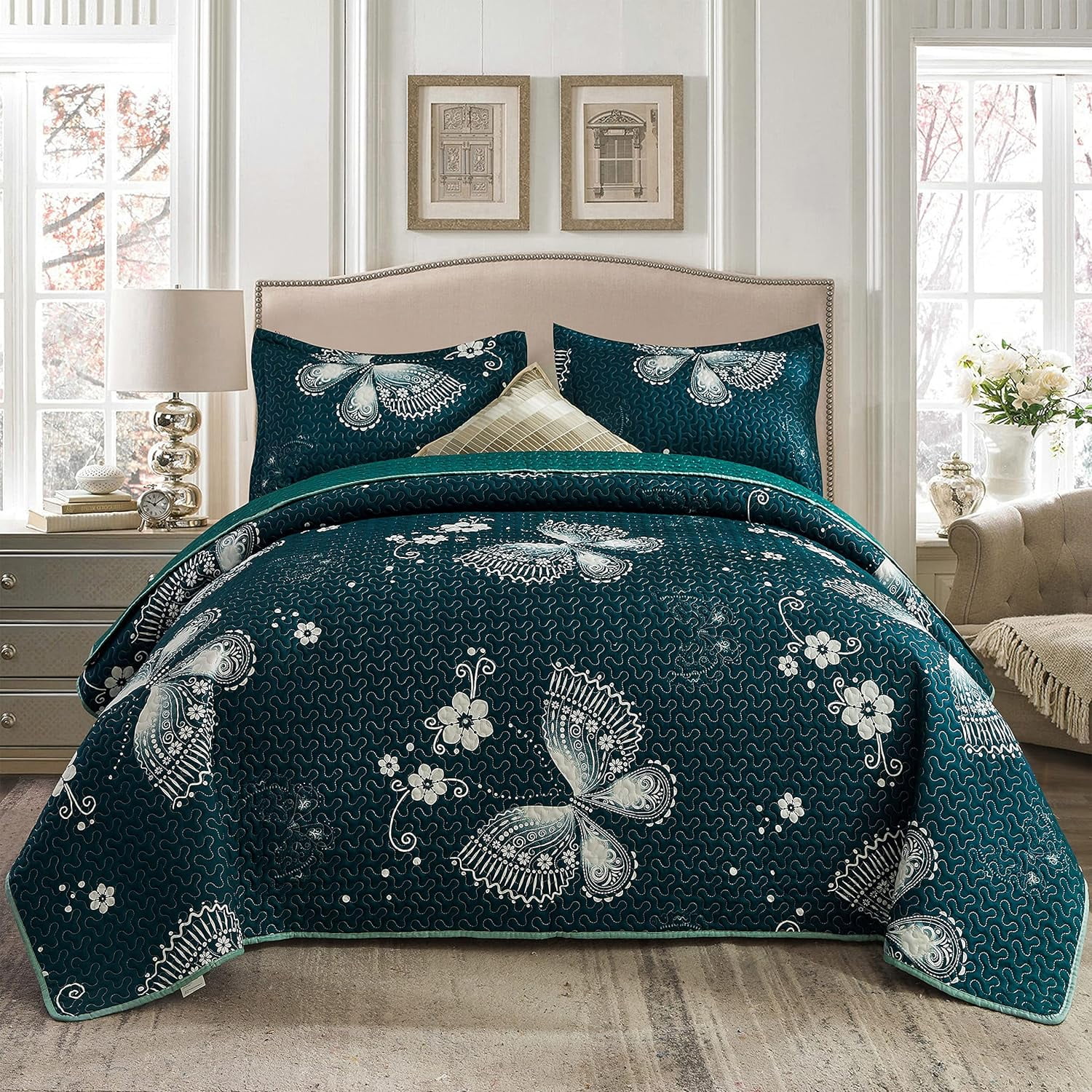 Butterfly Quilt Set: Lightweight Soft Green Butterfly Bedspread for ...