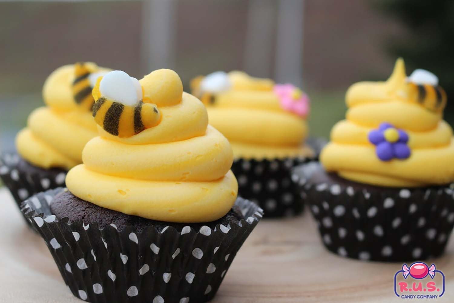Buzzing Delights: Bumble Bee Shaped Edible Sugar Decorations - 48 pcs ...