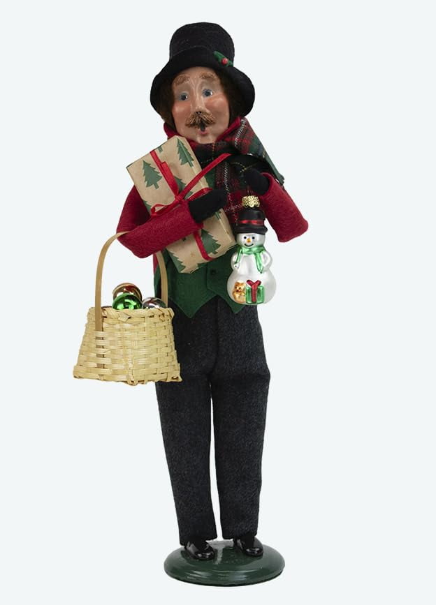 Byers' Choice Ornament Man Caroler 4472J from The Christmas Market ...