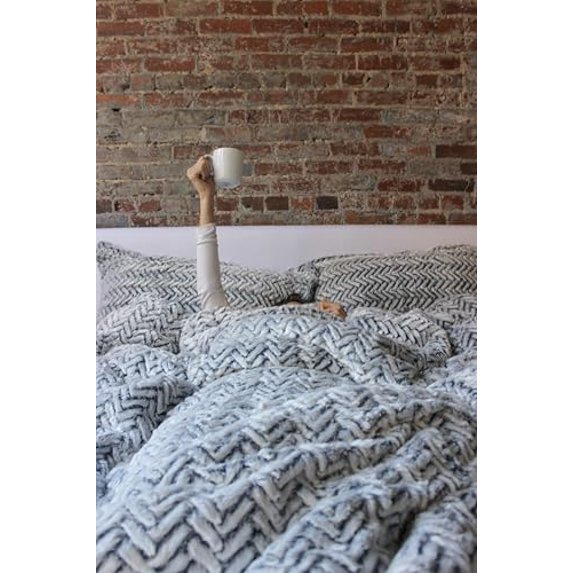 Byourbed Cozy Peaks - Coma Inducer Oversized King Comforter Set ...