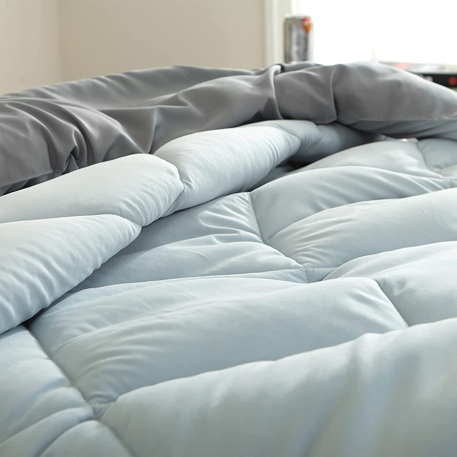 Byourbed Glacier Gray/Alloy Reversible Comforter - Oversized Bedding ...