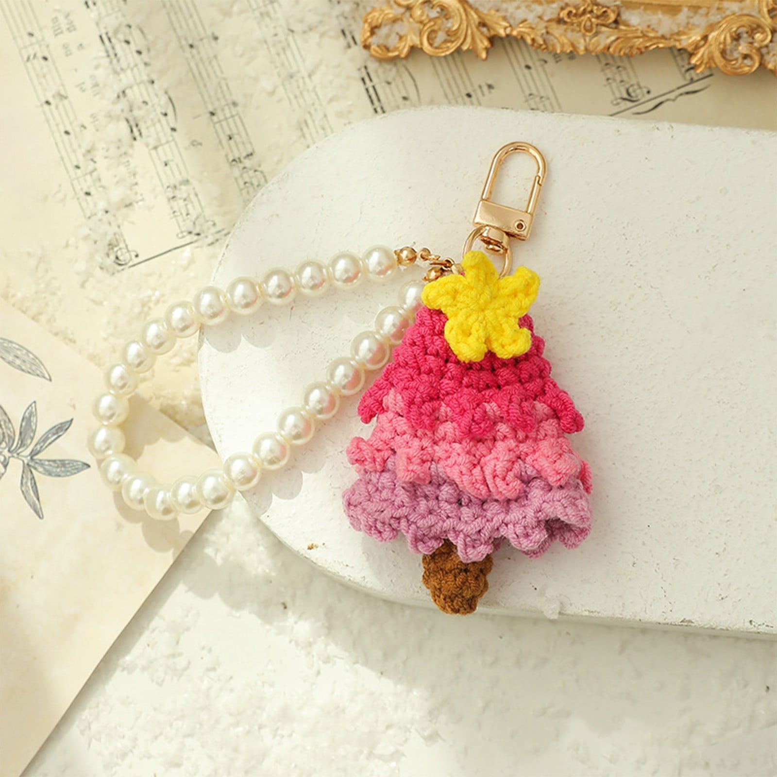 Byujiro Christmas Keychain Christmas Tree Key Rings Cute Festive ...