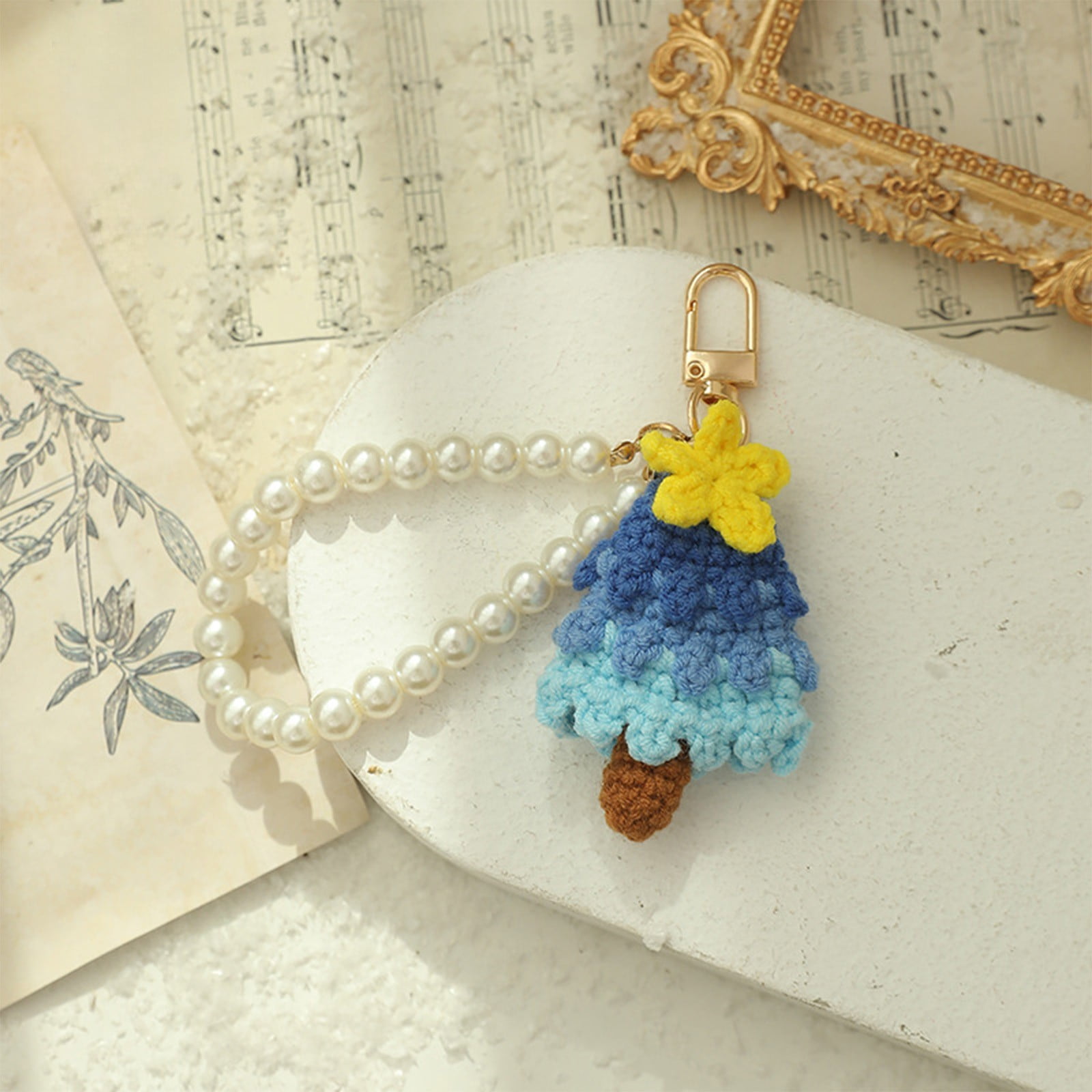 Byujiro Christmas Keychain Christmas Tree Key Rings Cute Festive ...