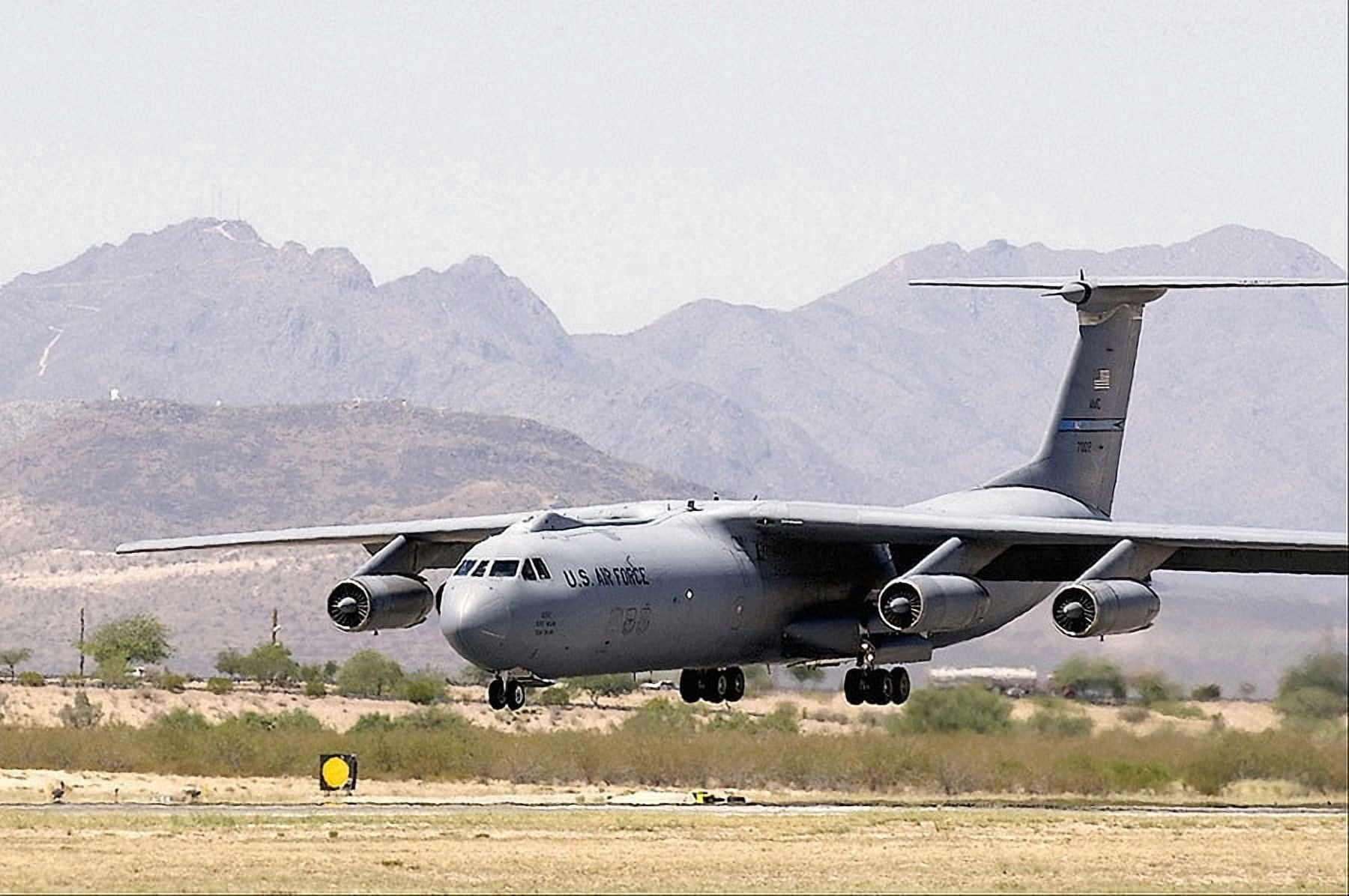 C-141 / C-141B Starlifter US Air Force Style - 1 - 24x36 Inch Laminated ...