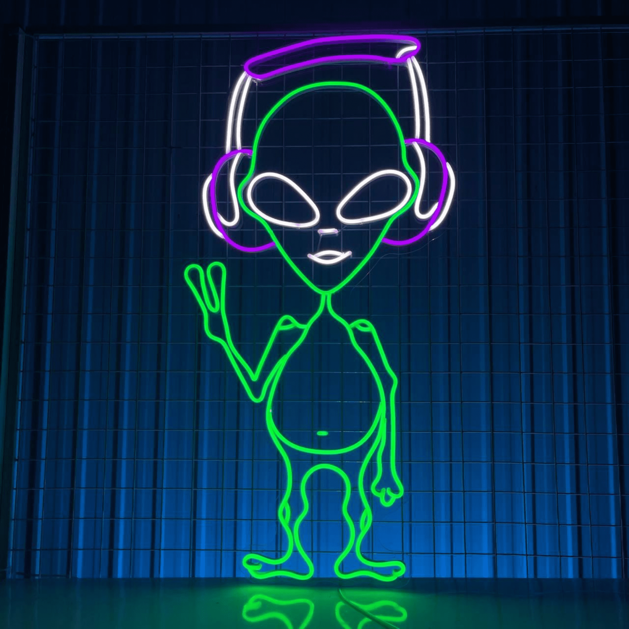 C-craft Alien with Headphone Neon Sign Wall Art Teen Room Decor Led ...