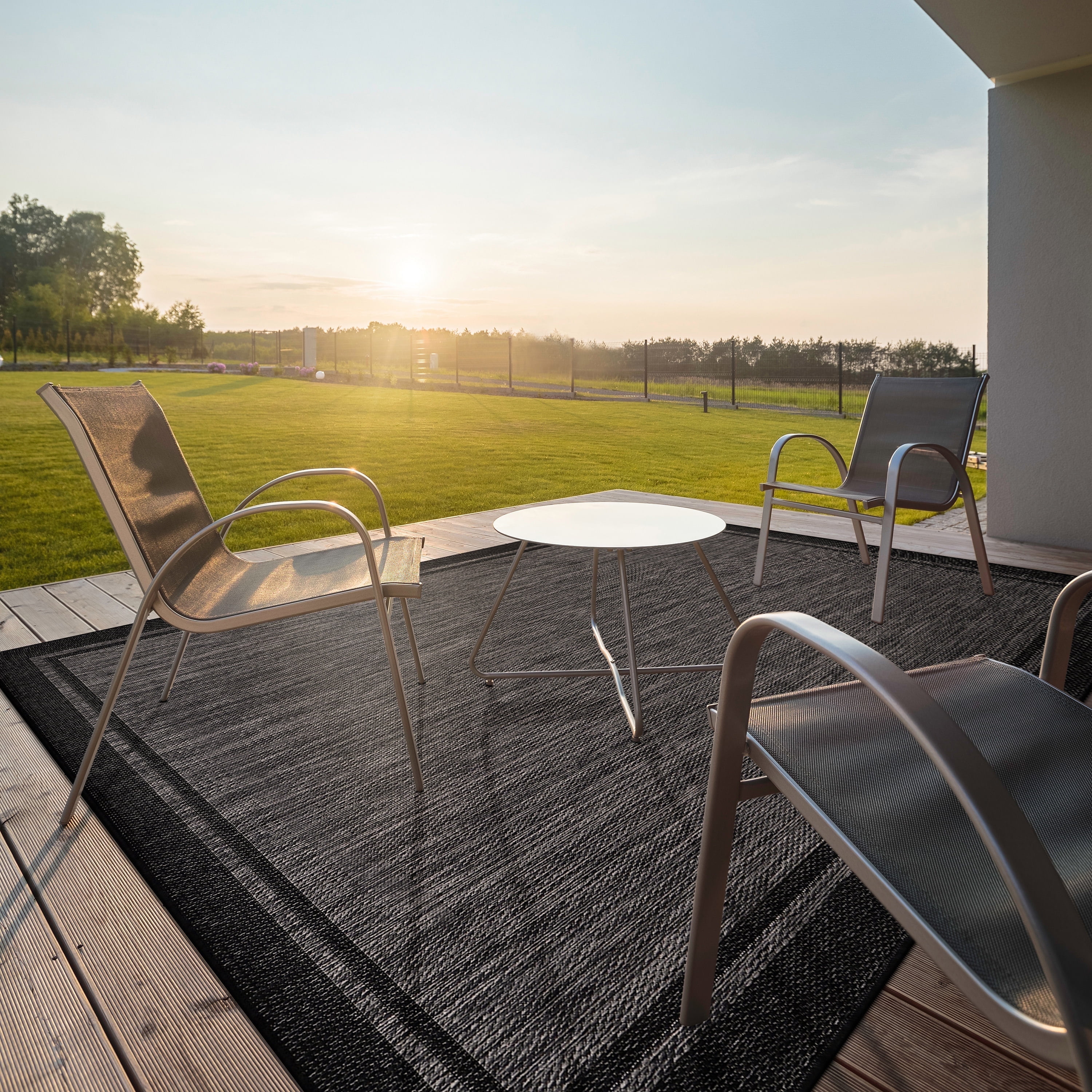 CAMILSON Outdoor Indoor Area Rug Washable 8x10 Black Border, UV ...