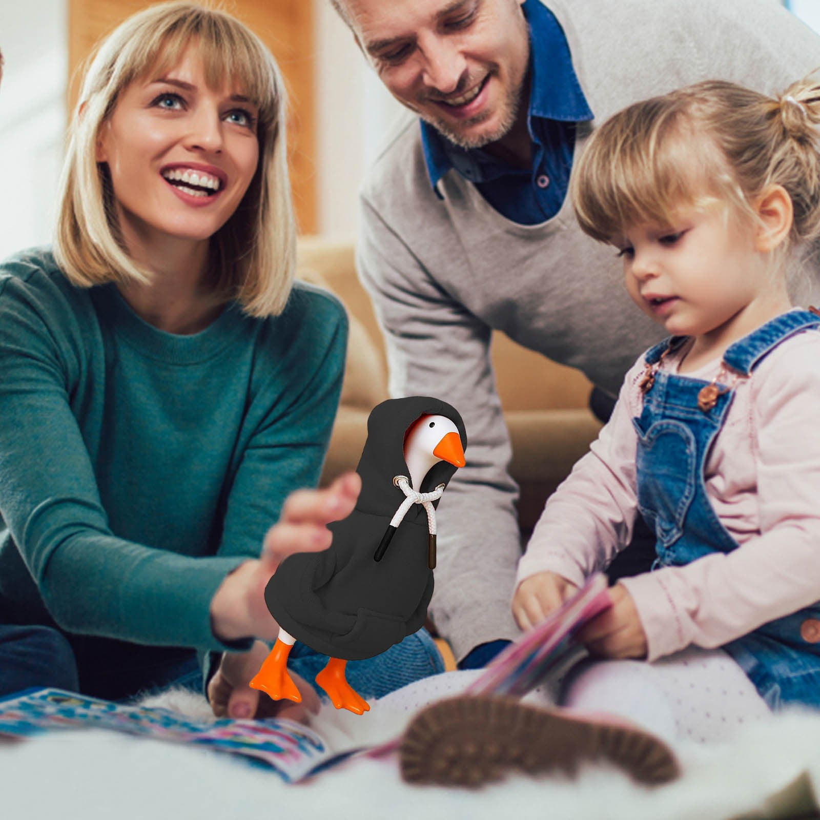 CARRYKING Decorative Magnetic Goose Statue with Outfits, Mini Porch and ...