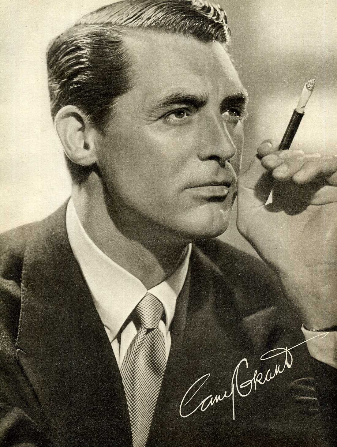 CARY GRANT Signed 'Smoking' Photo Poster paintinggraph - Film Star ...