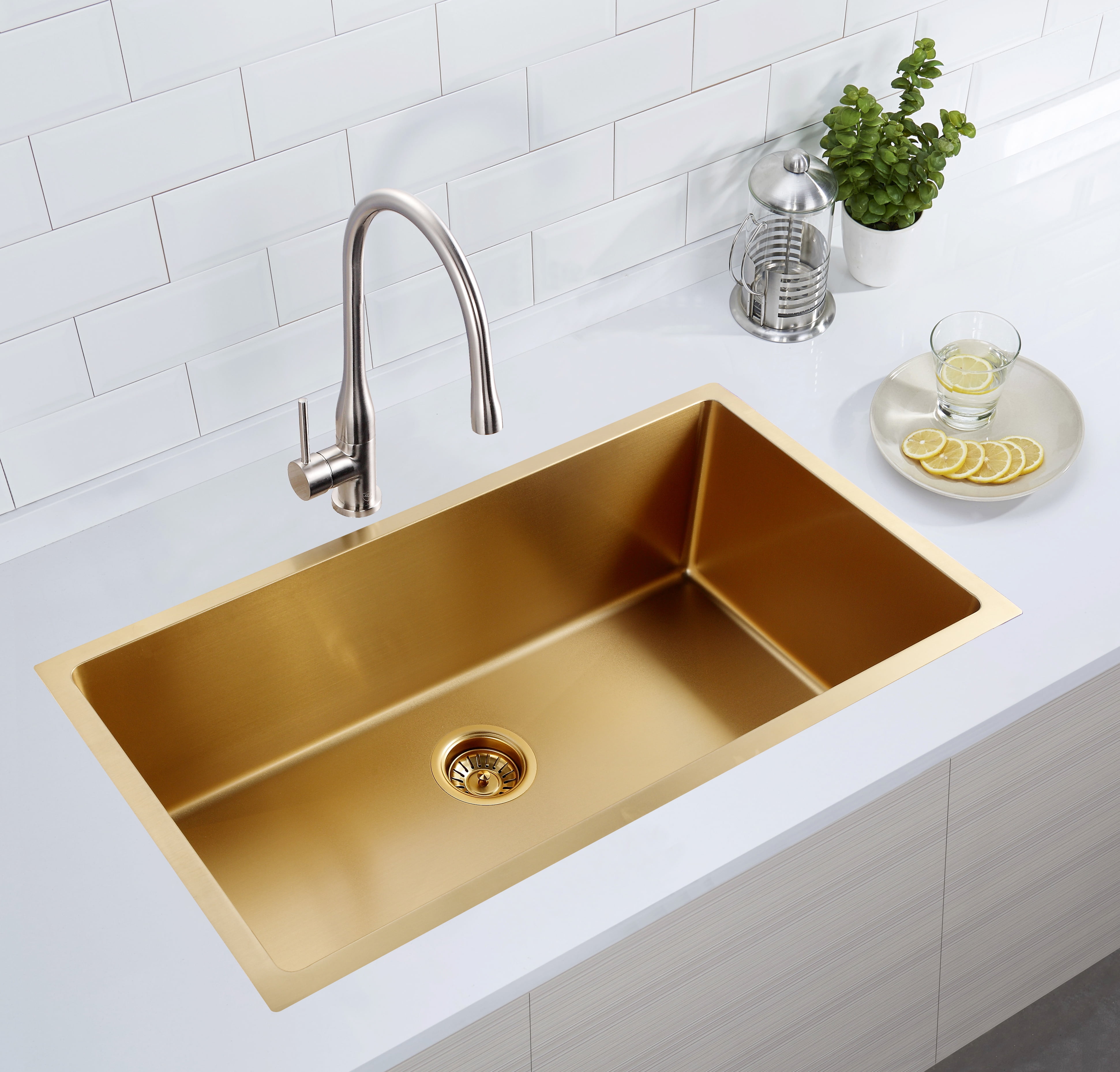 CB HOME 32 x 19 Gold Kitchen Sink Undermount Single Bowl Single Basin ...