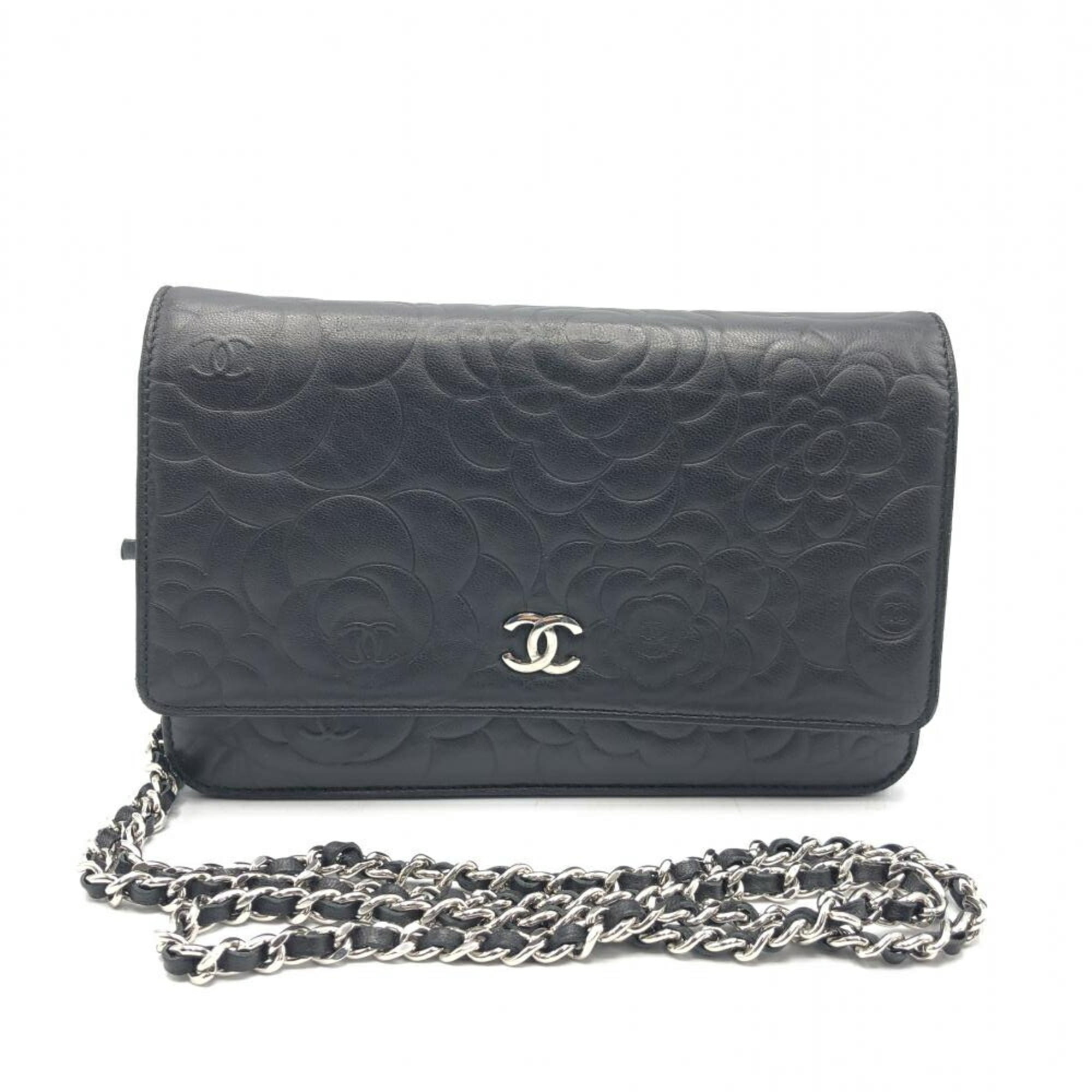Pre-Owned CHANEL Camellia Chain Wallet Black Corner wear Chanel (Good ...
