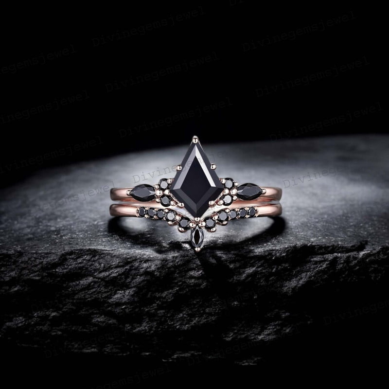 CHIRAGEMSJEWEL 7x5 MM / Kite Cut Natural Onyx Engagement Ring Set ...