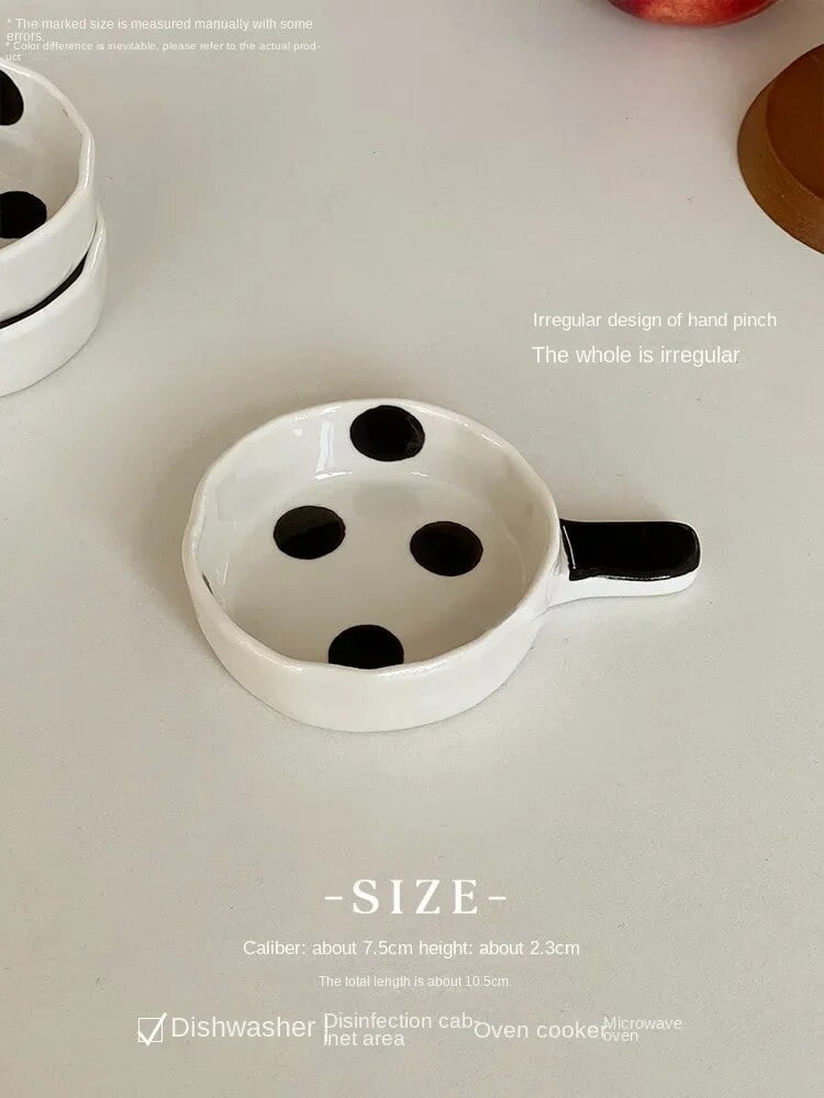 CHUNTIAN Black and White Simple Polka Dots Hand Pinched Ceramic Single ...