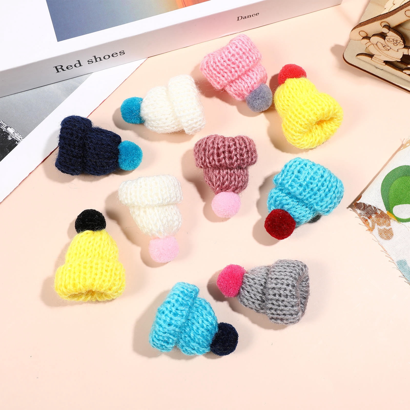 CIMAXIC 10Pack Dollhouse Crafting Supplies Mini Hats Assorted Color ...