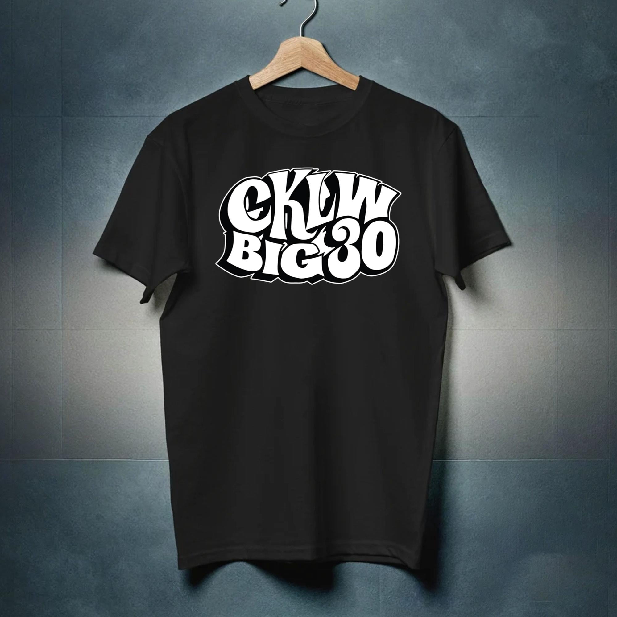 CKLW BIG 30 Radio Vintage Black Graphic Tee Shirt Unisex t-shirt ...