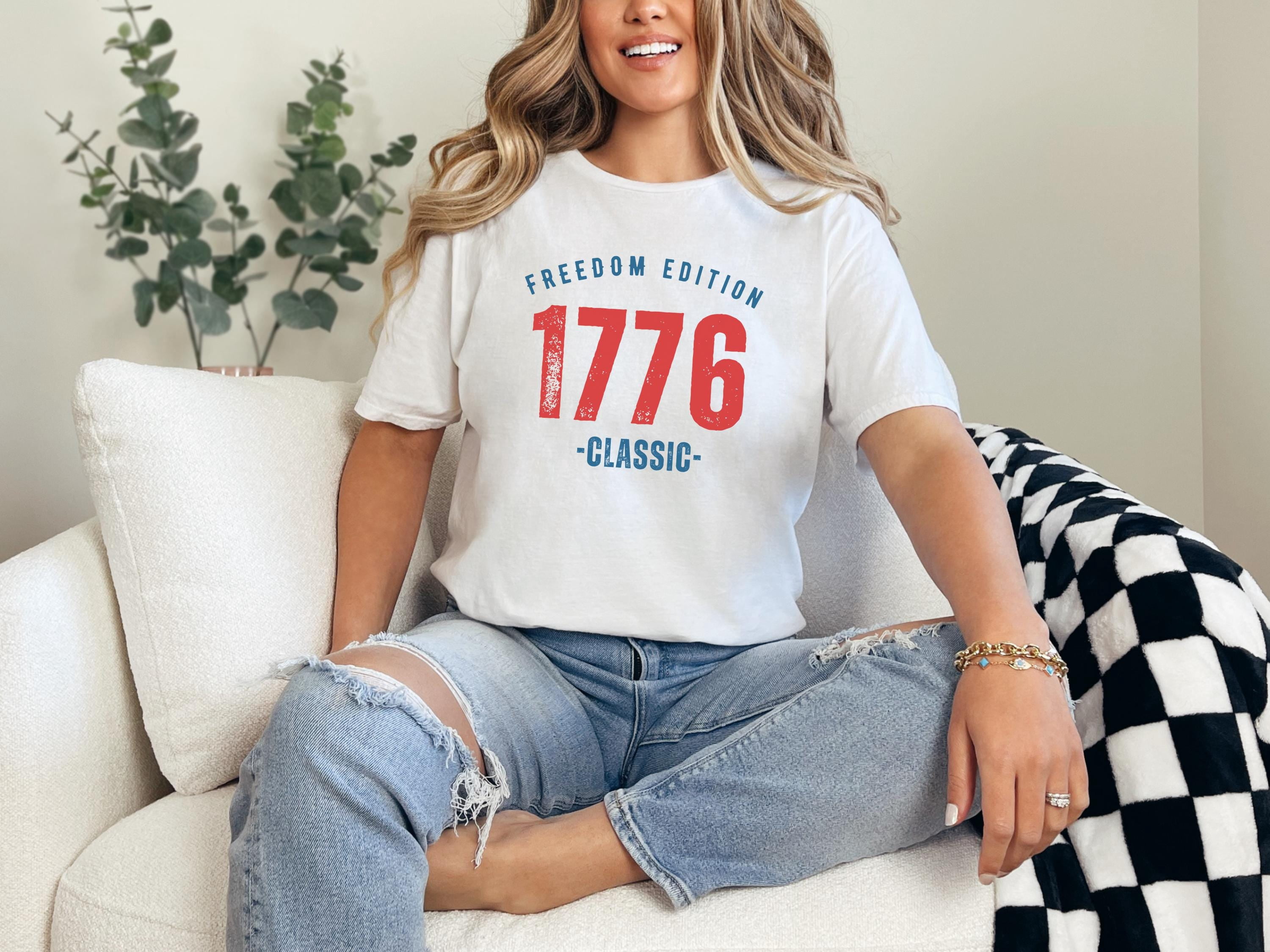 CLOTEX 1776 Freedom Edition 4th of July Unisex 64000 T-Shirt 1776 Tee ...