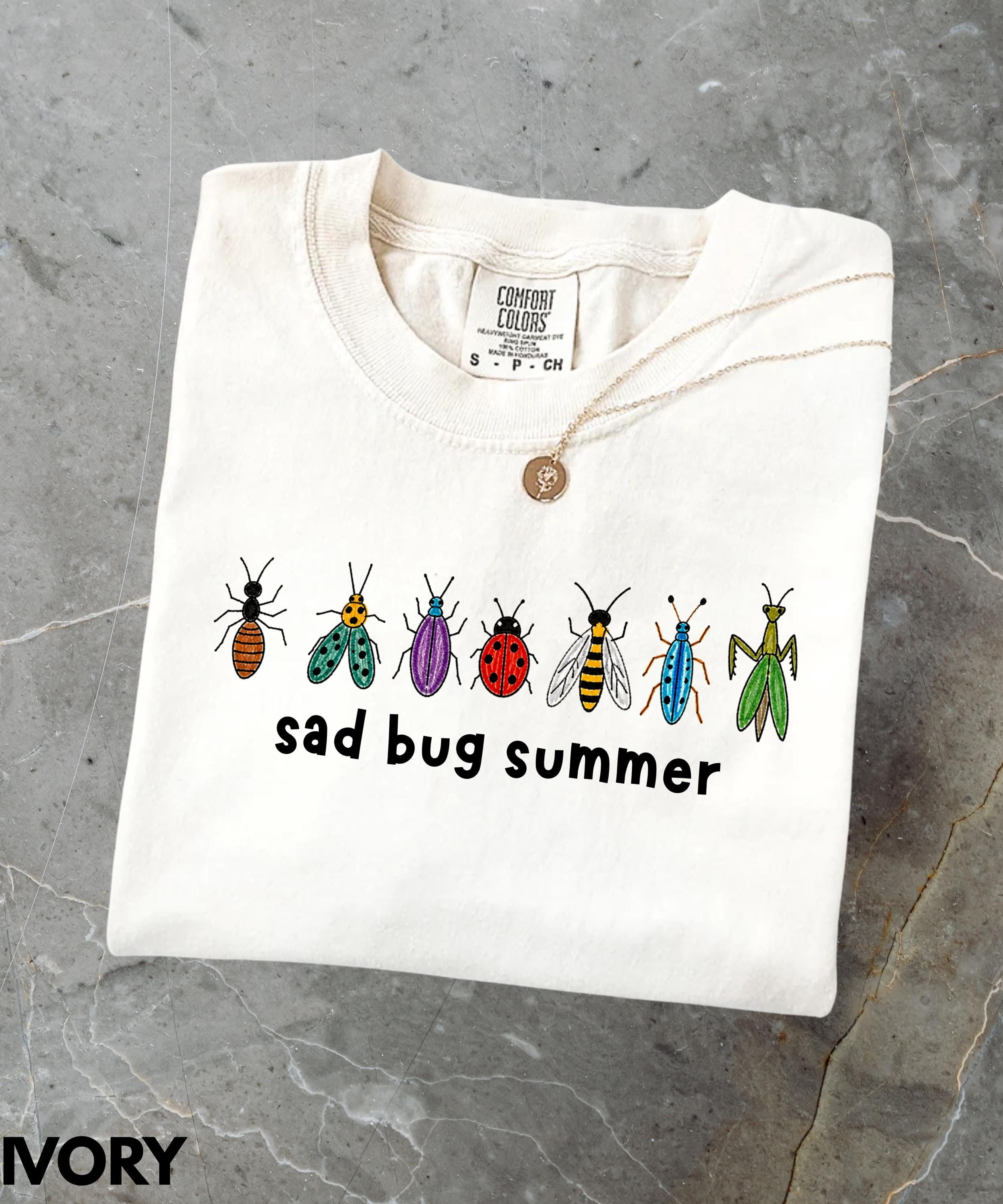 CLOTEX Sad Bug Summer T-Shirt,Cottagecore Bug Graphic Shirt,Indie ...
