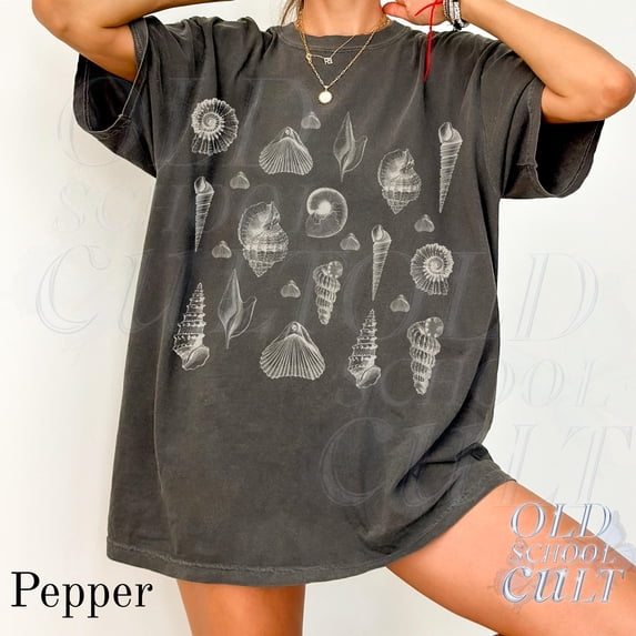 CLOTEX Sea Shell 90s Vintage Tattoo Style T-Shirt, Retro Comfort Colors ...