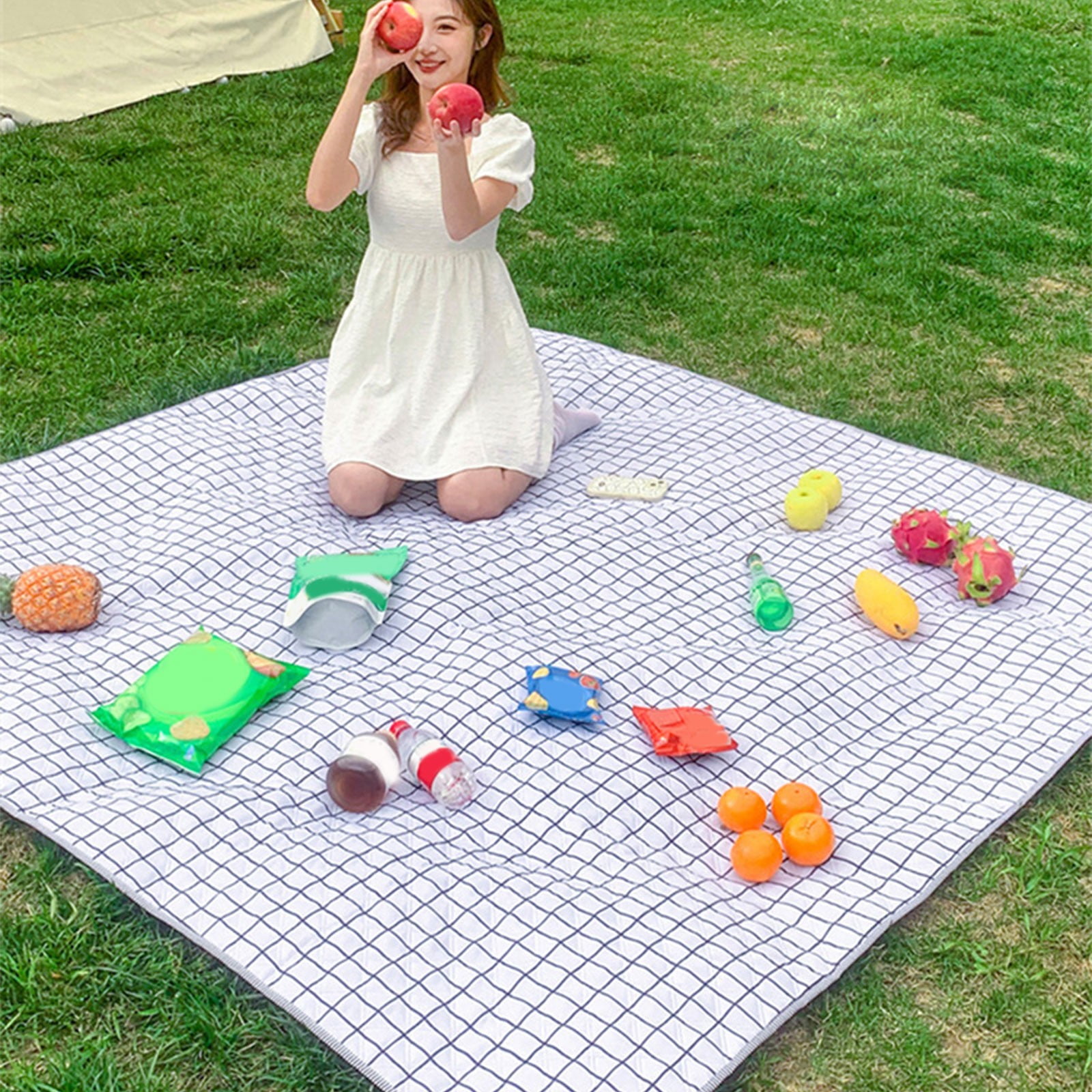 COM1950s Extra Large Thickened Picnic Mat with Leather Strap,Machine ...
