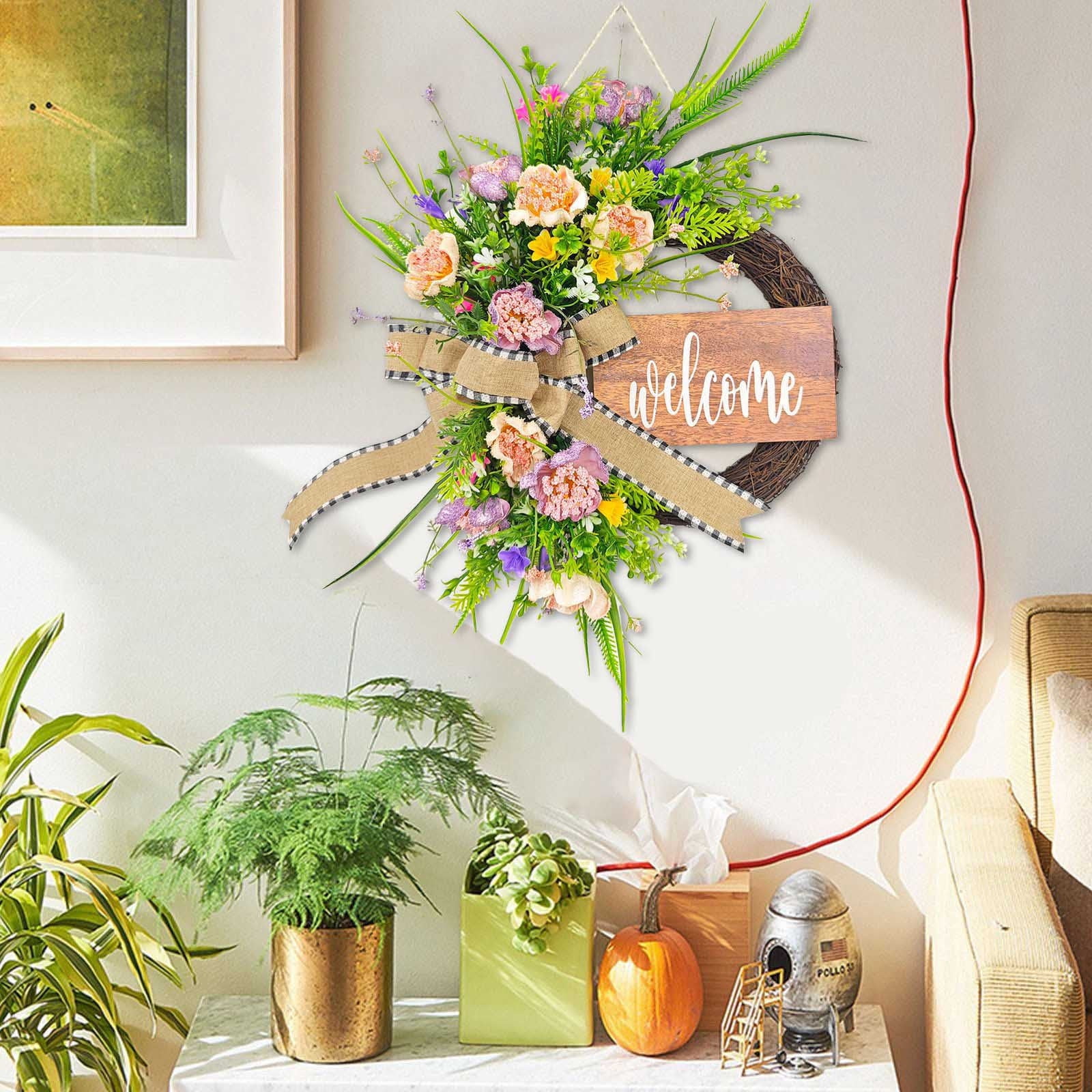 COM1950s Farmhouse Half-Coverage Wreath with Distressed Welcome Sign ...