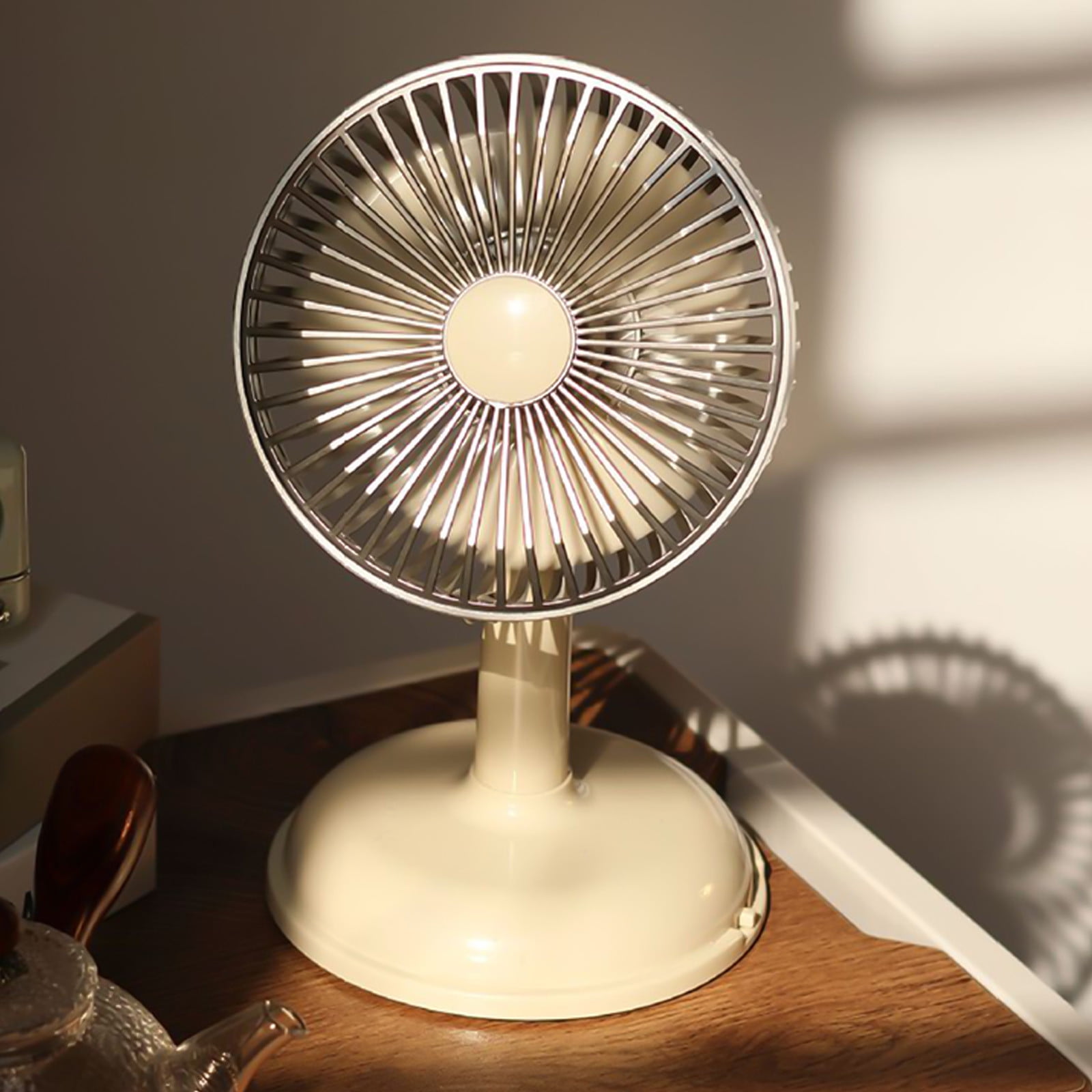 COM1950s Small Desk Fan Quiet Desktop Charging Fan Usb Charging ...