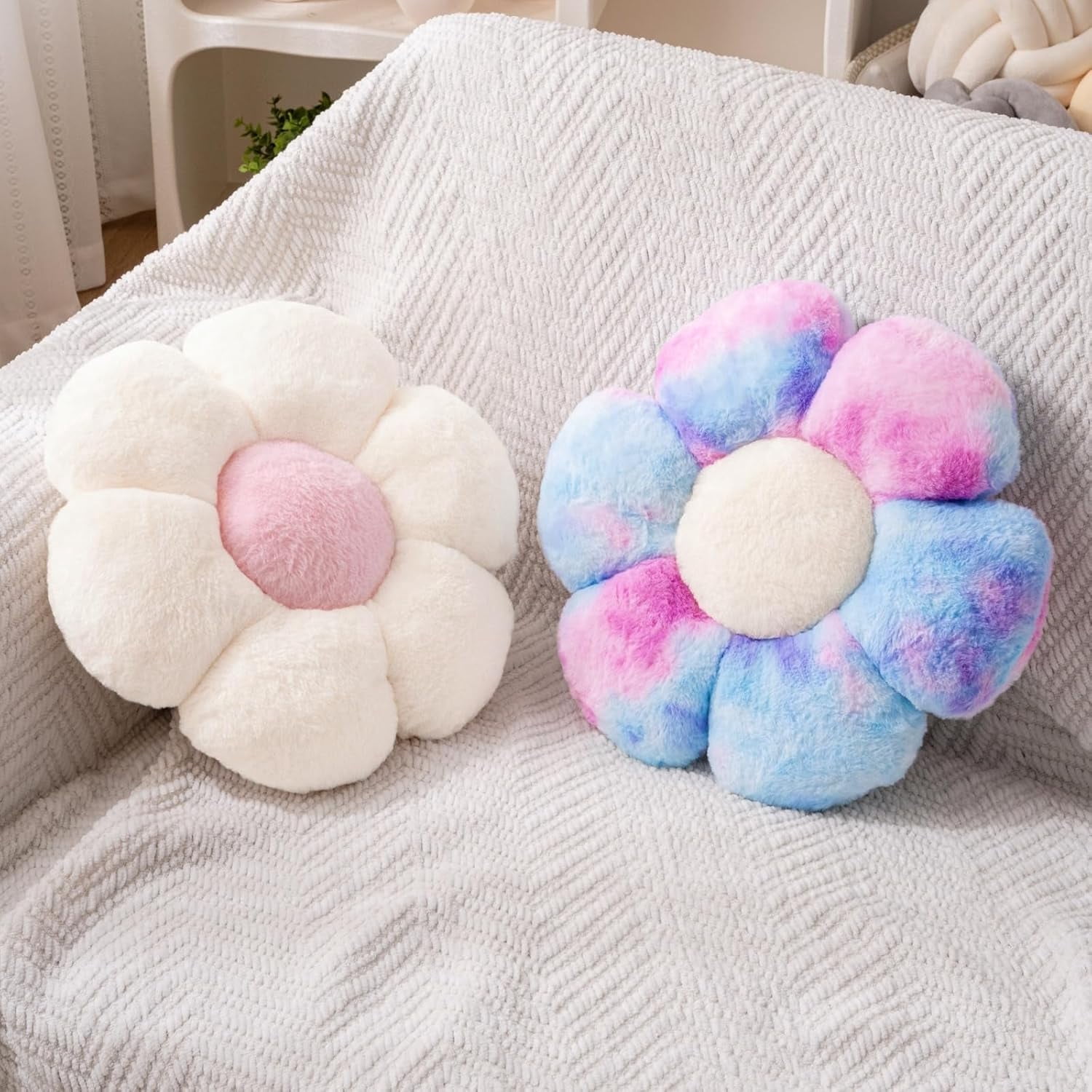 COOKCOK 2 Pcs Flower Pillow 15" Flower Throw Pillows, Cute Daisy Flower ...