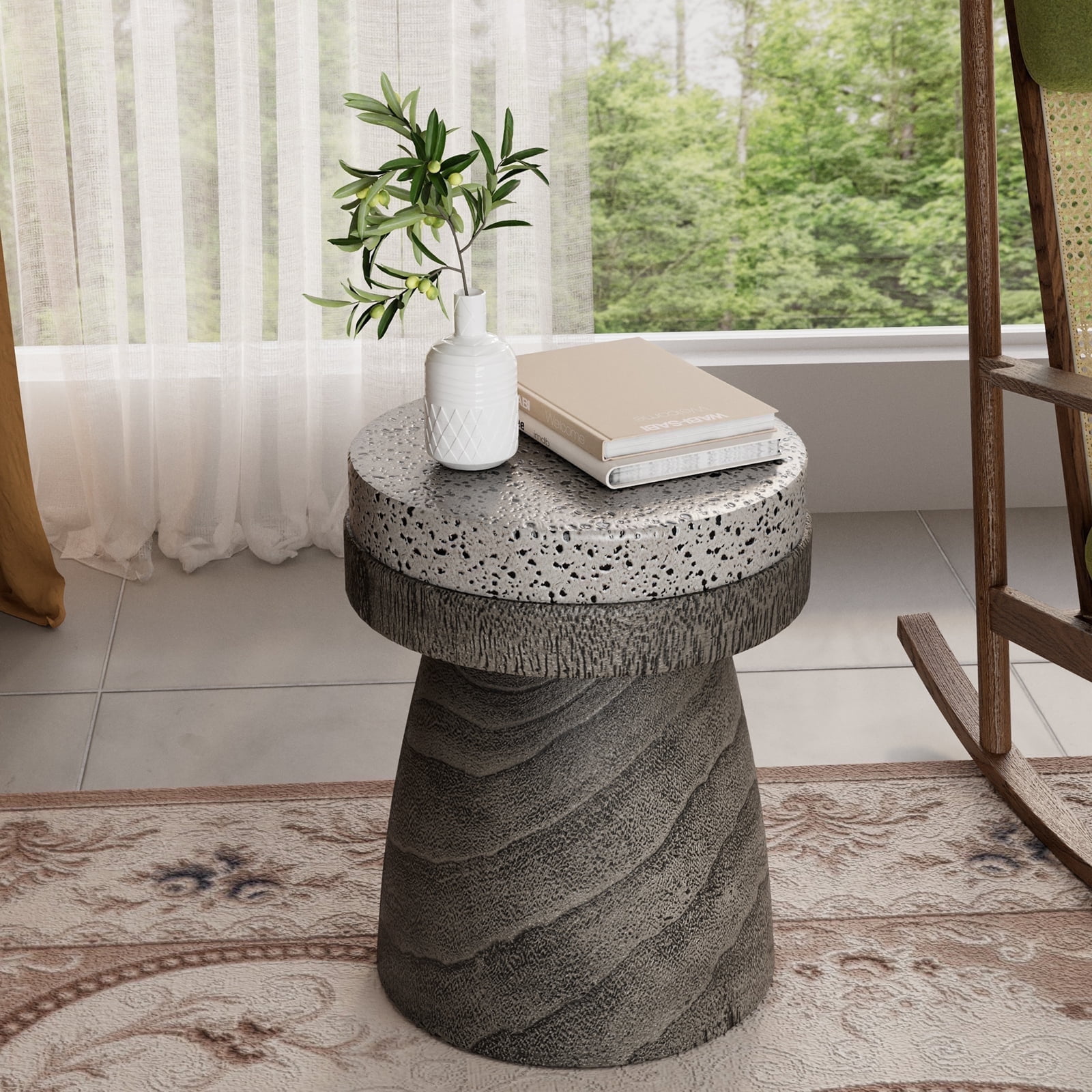 VENTOPYR Outdoor Round Side Table with Spotted Concrete Top ...