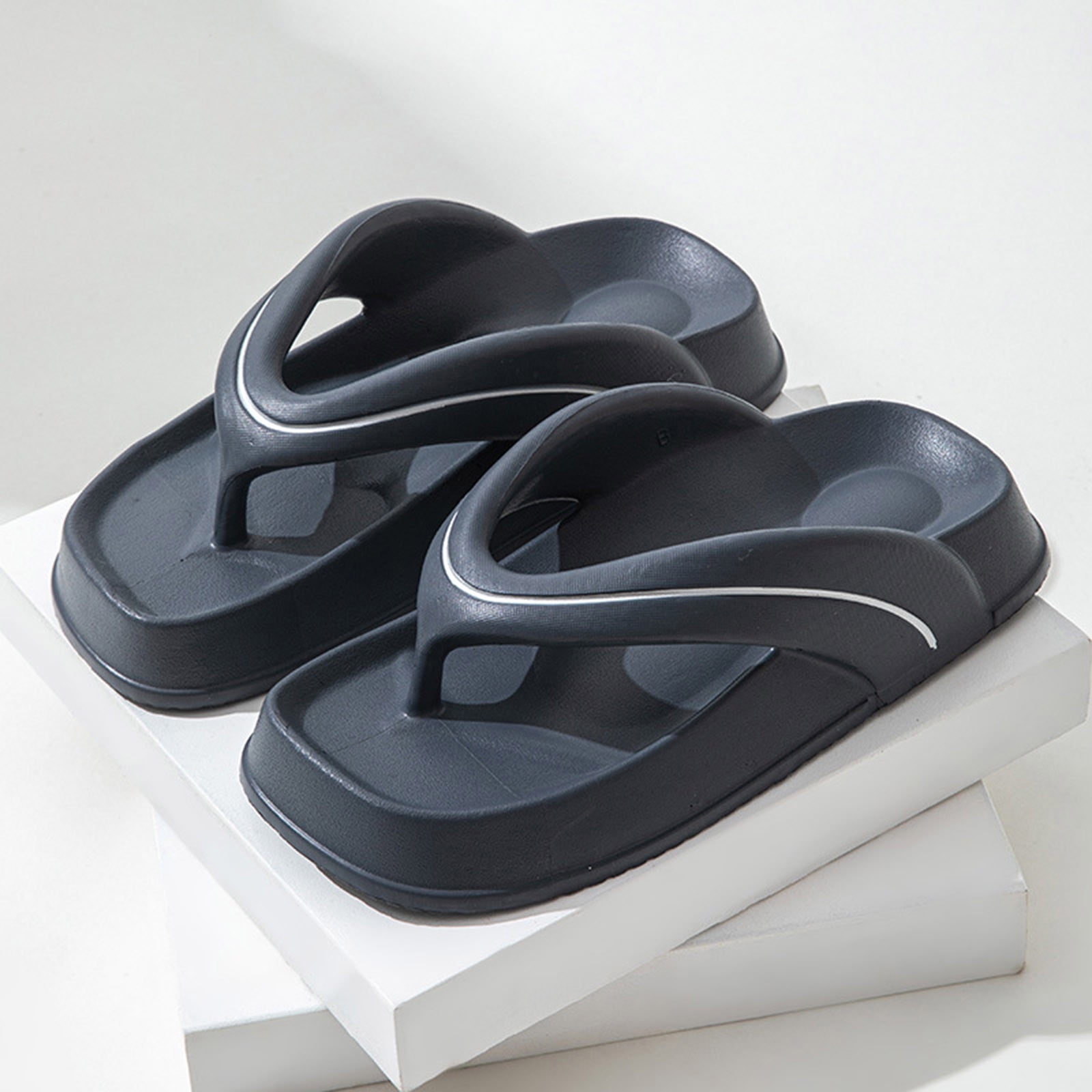 CPNG Men Women Non-Slip Cloud Flip FlopsThick Lightweight Bottom Beach ...