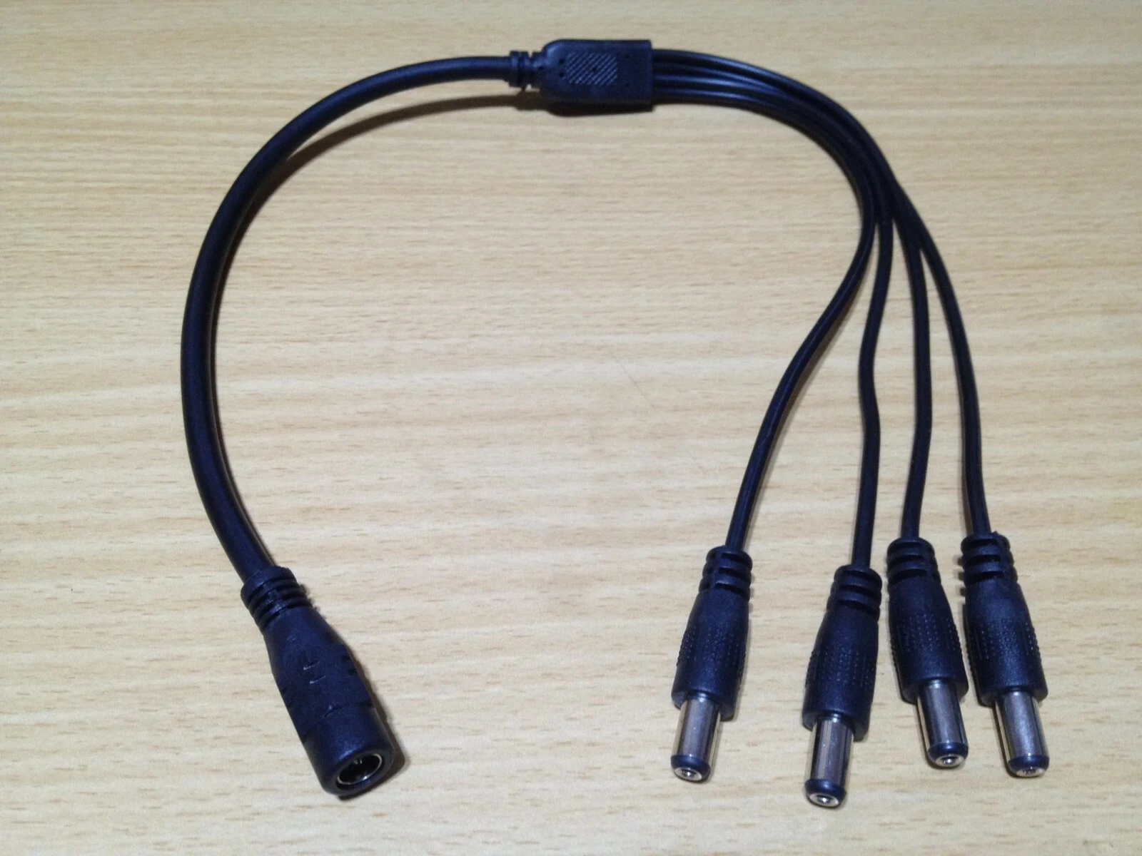 CRISP- 5Pcs Dc 1 Female To 4 Male Power Splitter Cable For Cctv ...