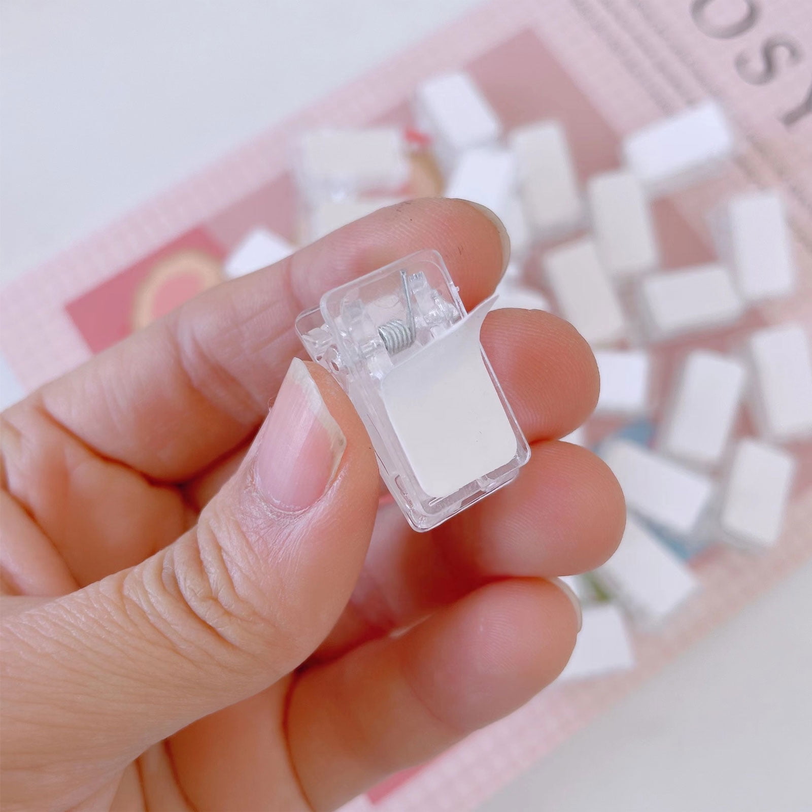 CTIRCHIU 50Pcs Transparent Spring Shape Clips for Badges IDs 1x0.5in ...