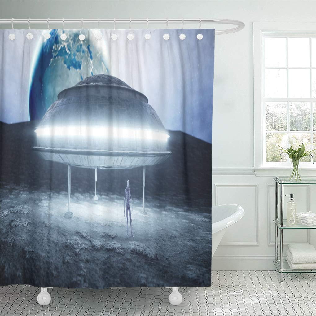 CYNLON Green Flying Saucer Alien on Moon UFO Realistic Metal Bathroom ...