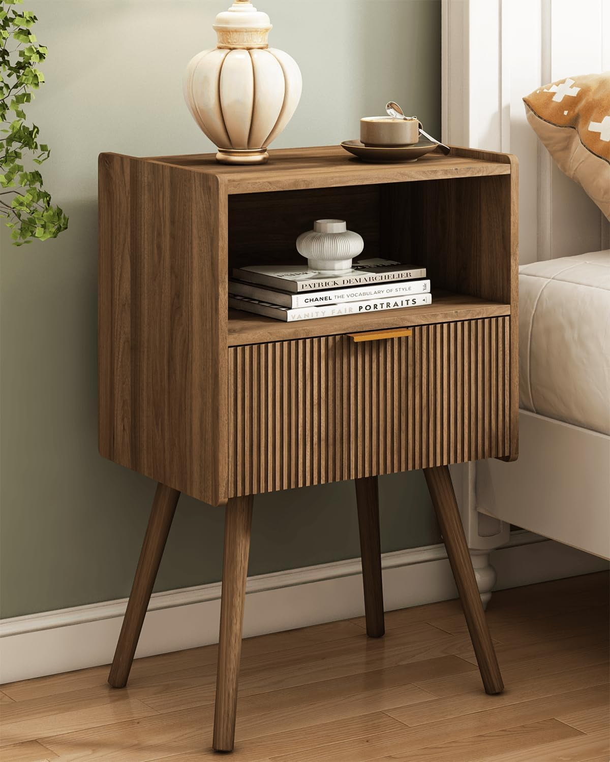 CYUIBIPO Black Nightstand with Outlet Modern Bedside Table with Storage ...
