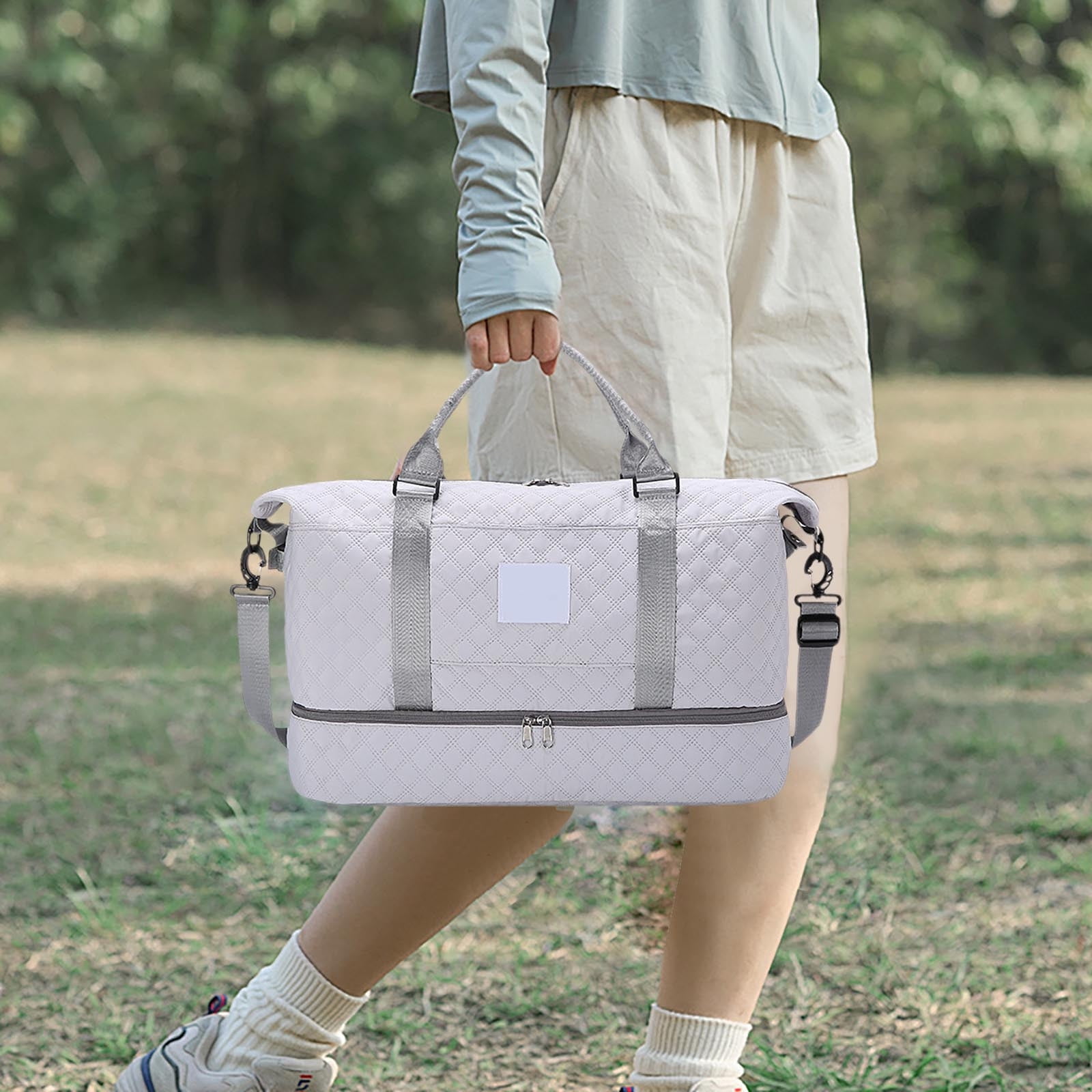 Cadorn 1 PCS Sports Tote Bag with Diamond Quilted Design, Wet-Dry ...