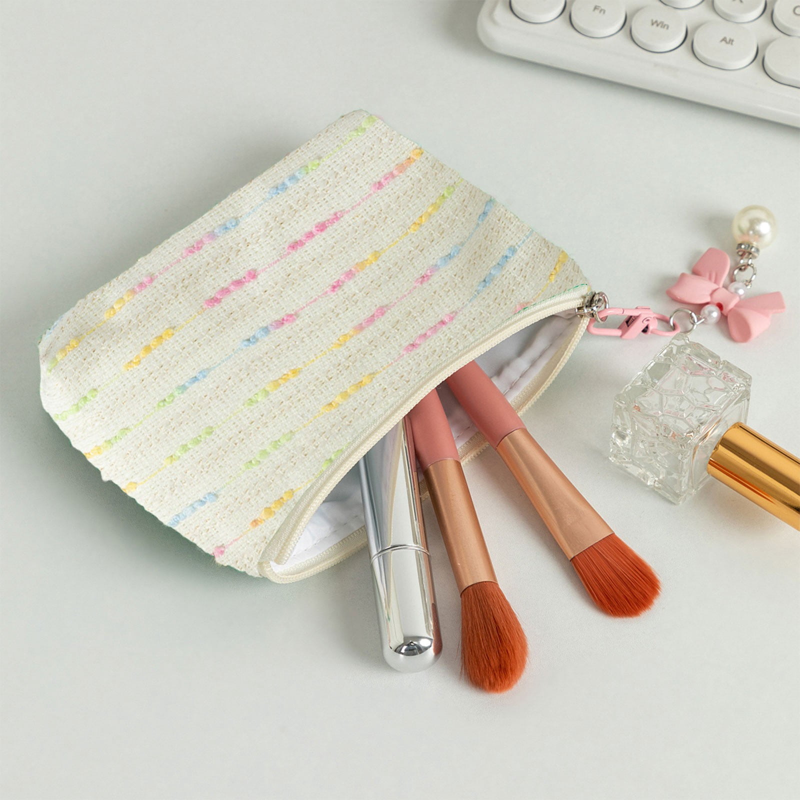 Cadorn 1PCS Portable Cute Clutch Pouch,Stylish White Cosmetic Bag for ...