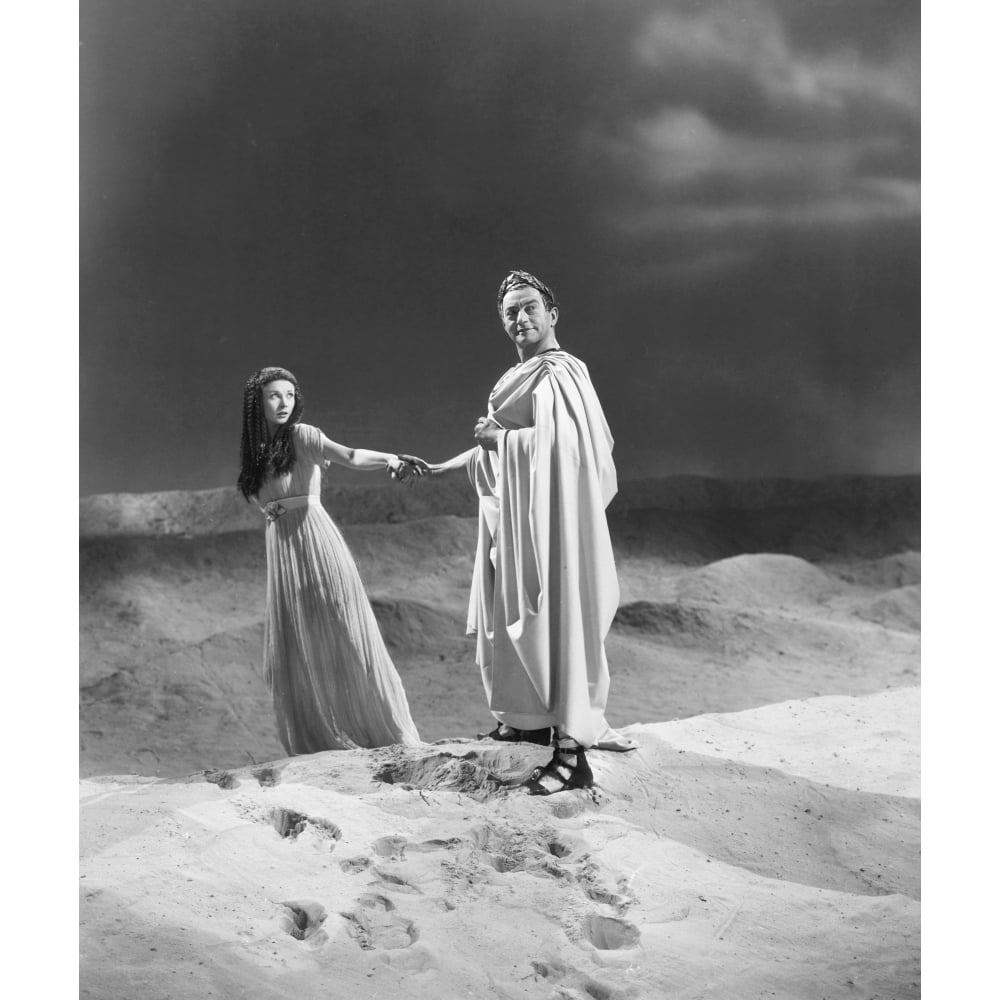Caesar And Cleopatra From Left: Vivien Leigh Claude Rains 1945 Photo ...